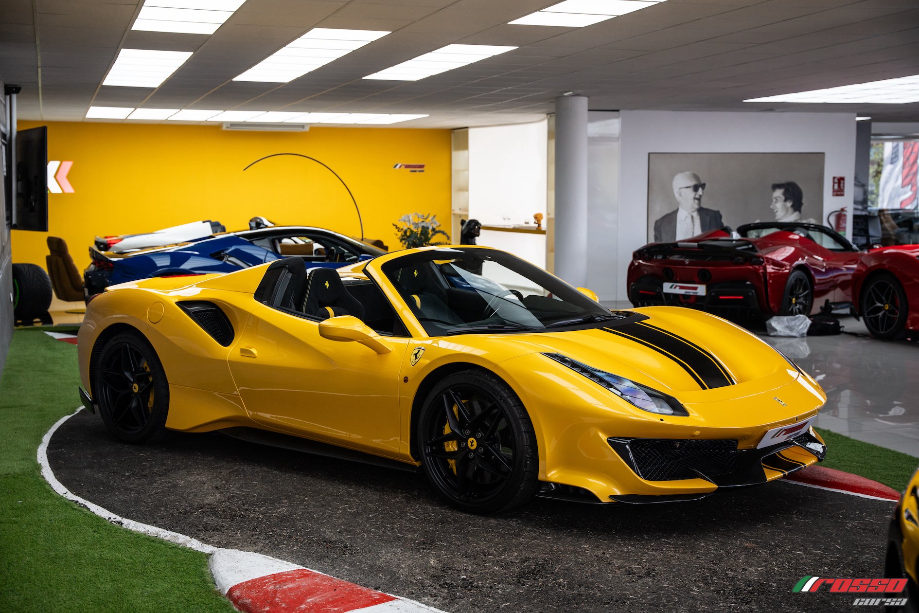 Giallo Triplo Strato - Ferrari 488 Pista Spider - carpaints.co