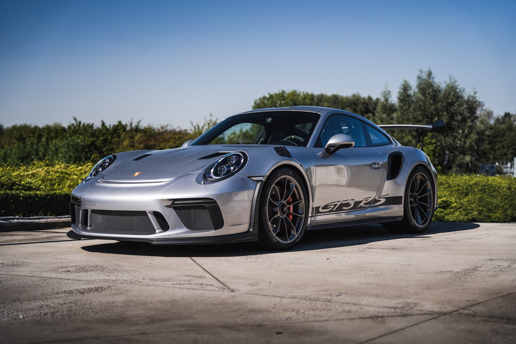 GT Silver Metallic - Porsche 911 GT3 RS (991.2) - carpaints.co