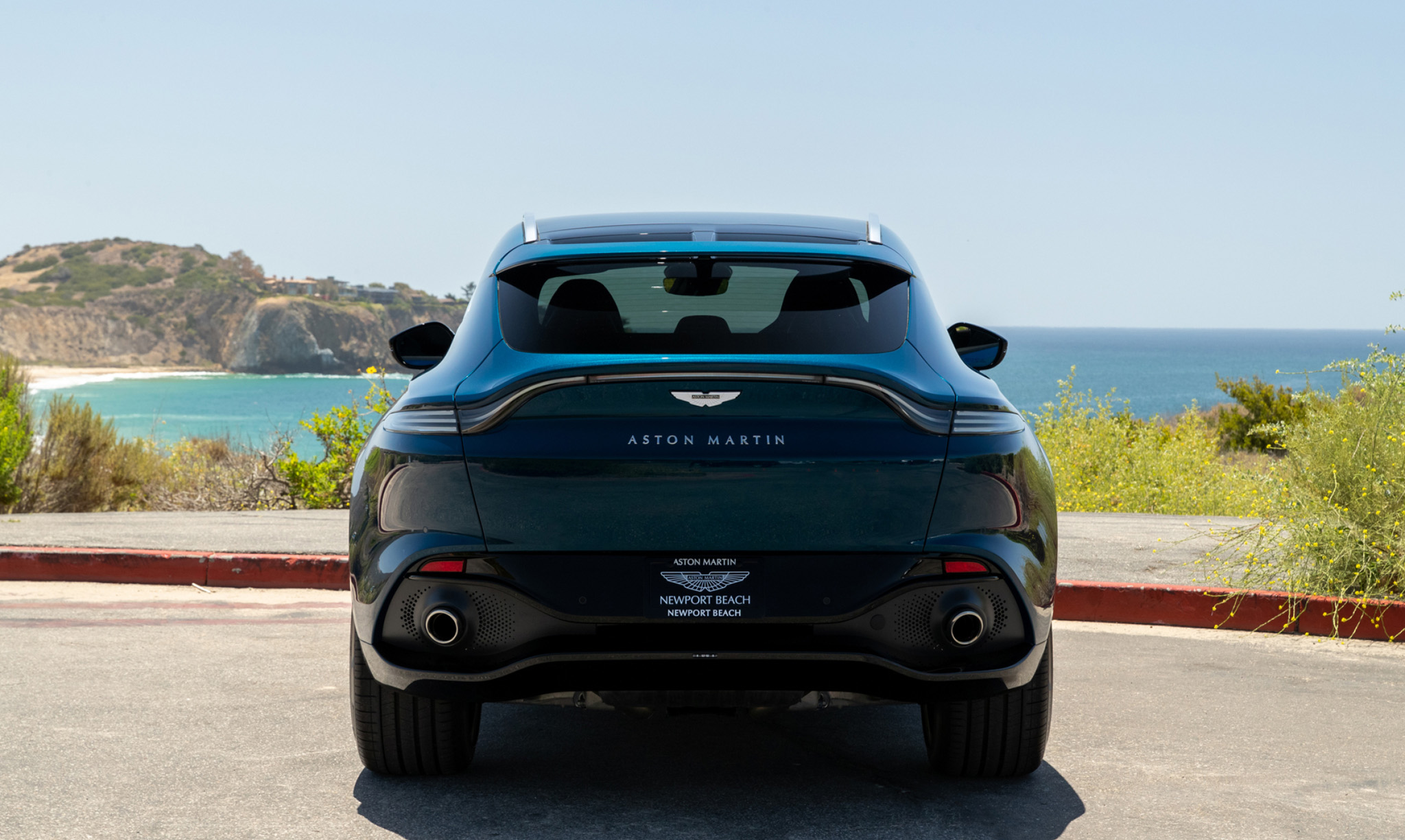 Ocellus Teal - Aston Martin DBX - carpaints.co