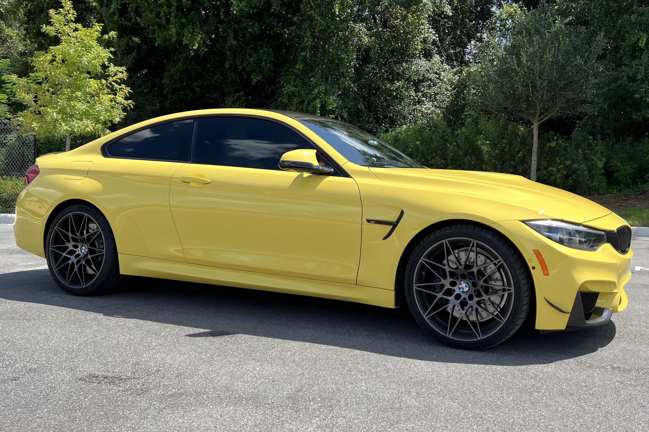 Dakar Yellow II - BMW M4 (F82) - carpaints.co
