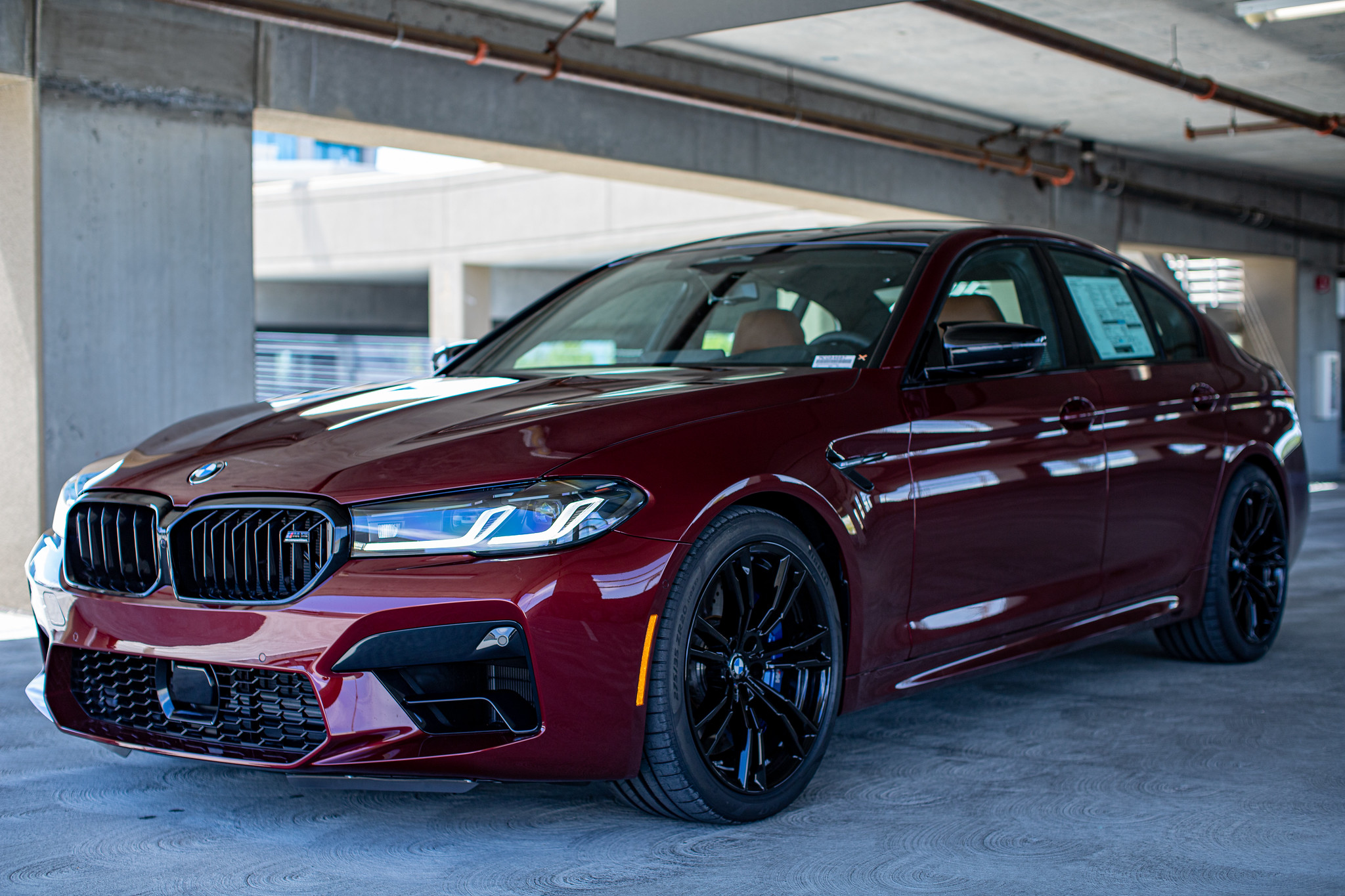 Aventurine Red II - BMW M5 (F90) - carpaints.co