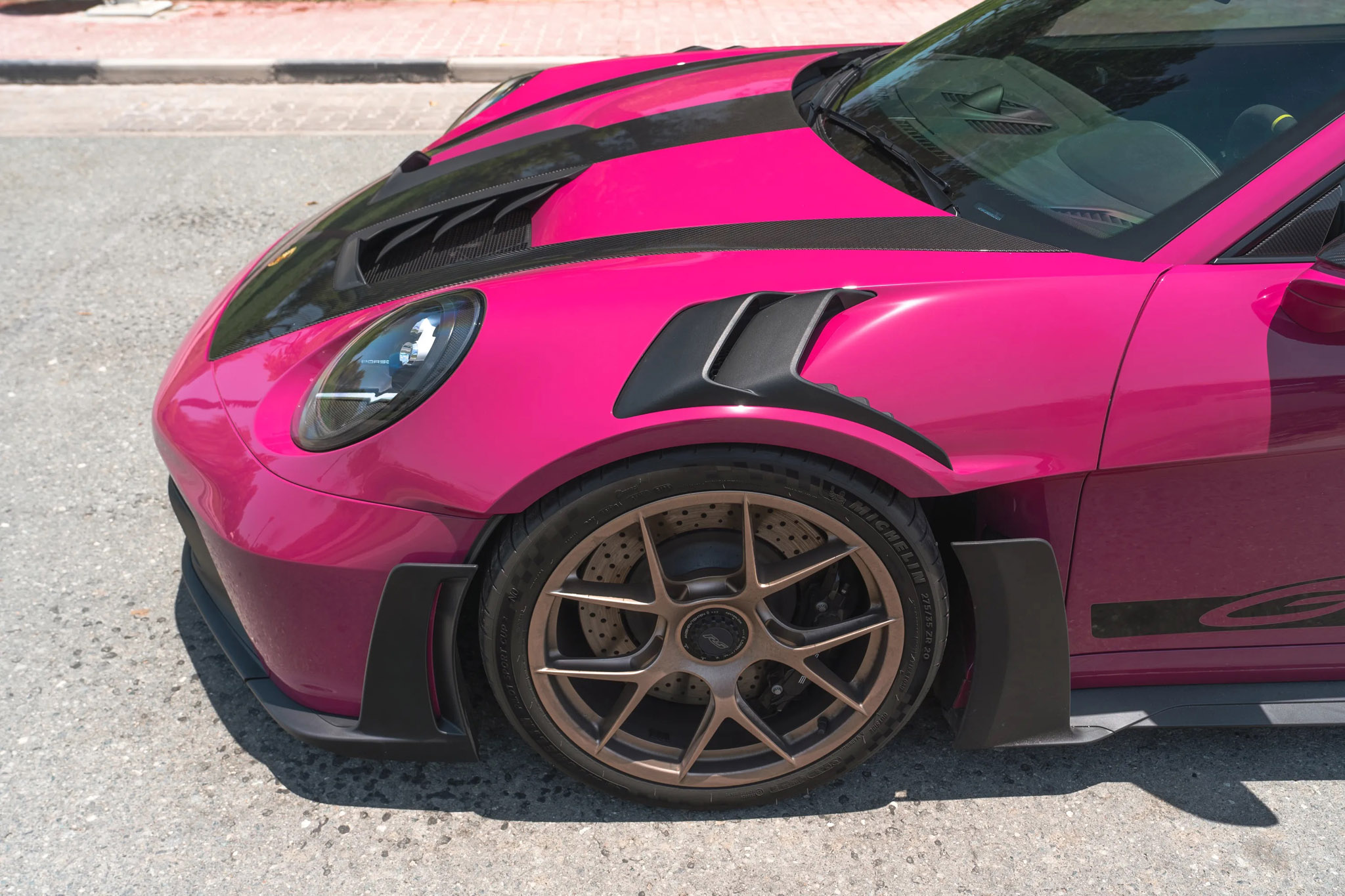 Ruby Star - Porsche 911 GT3 RS (992) - carpaints.co