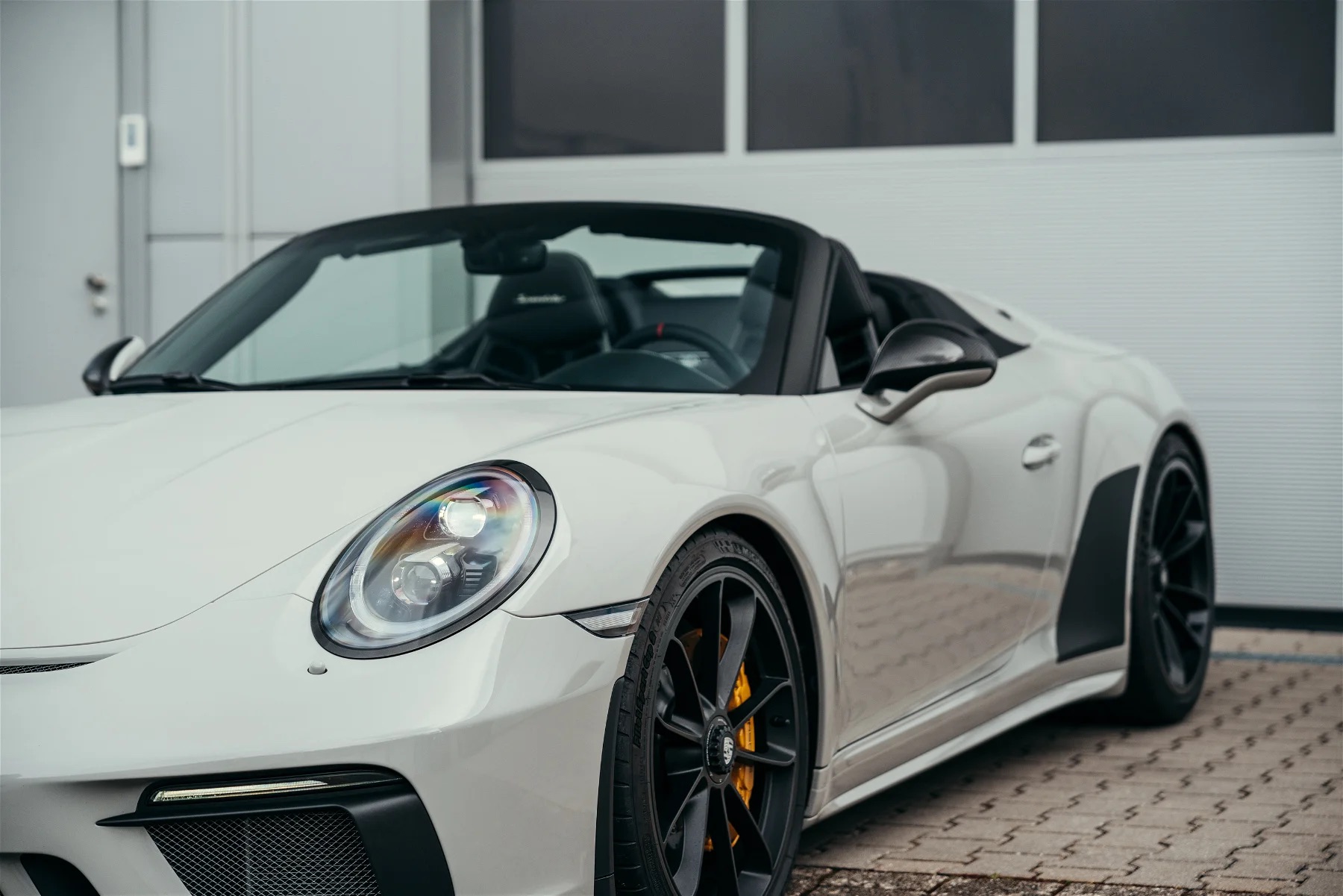 Crayon - Porsche 911 Speedster (991) - carpaints.co