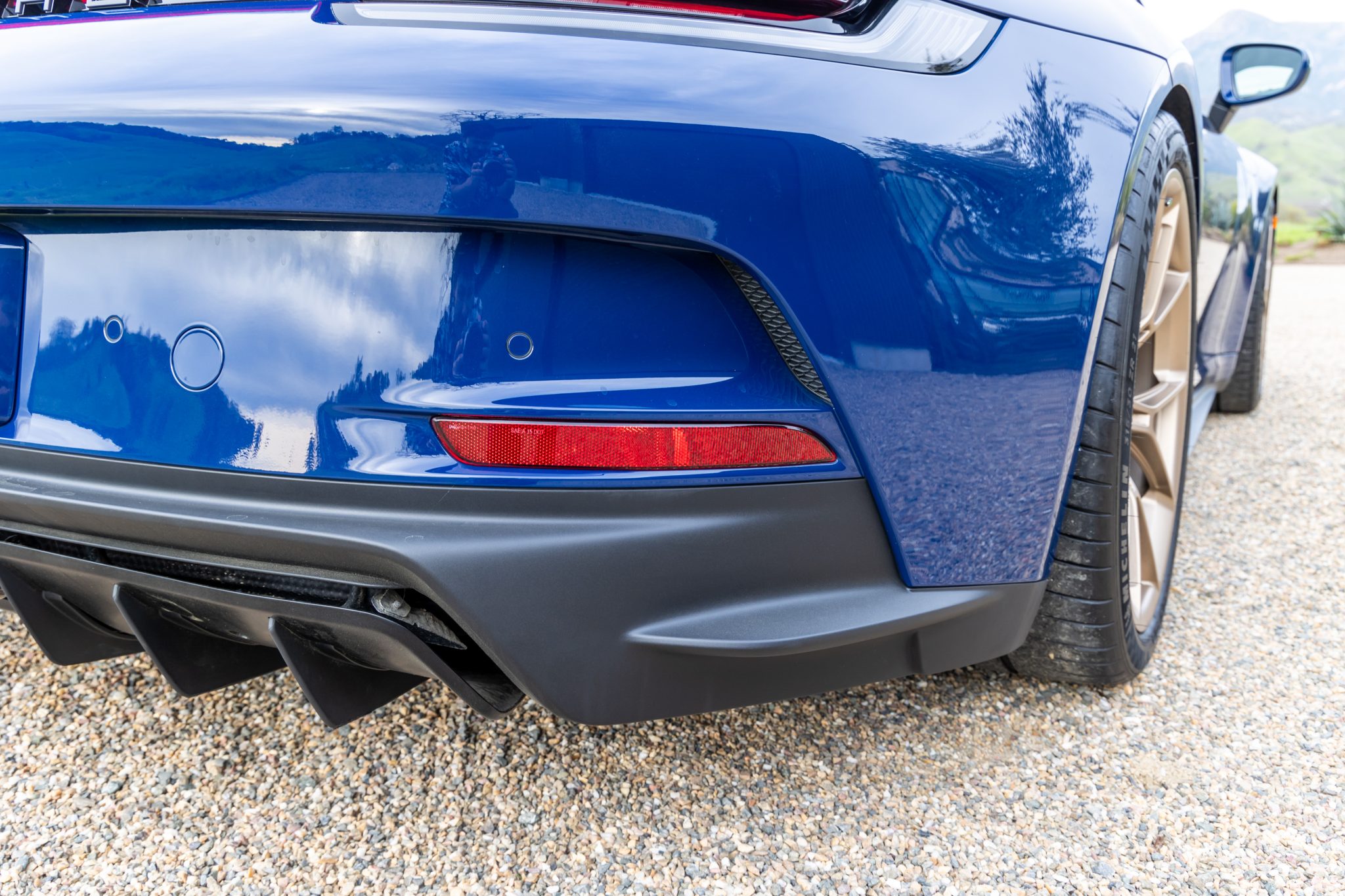 Albert Blue - Porsche 911 GT3 Touring (992) - carpaints.co