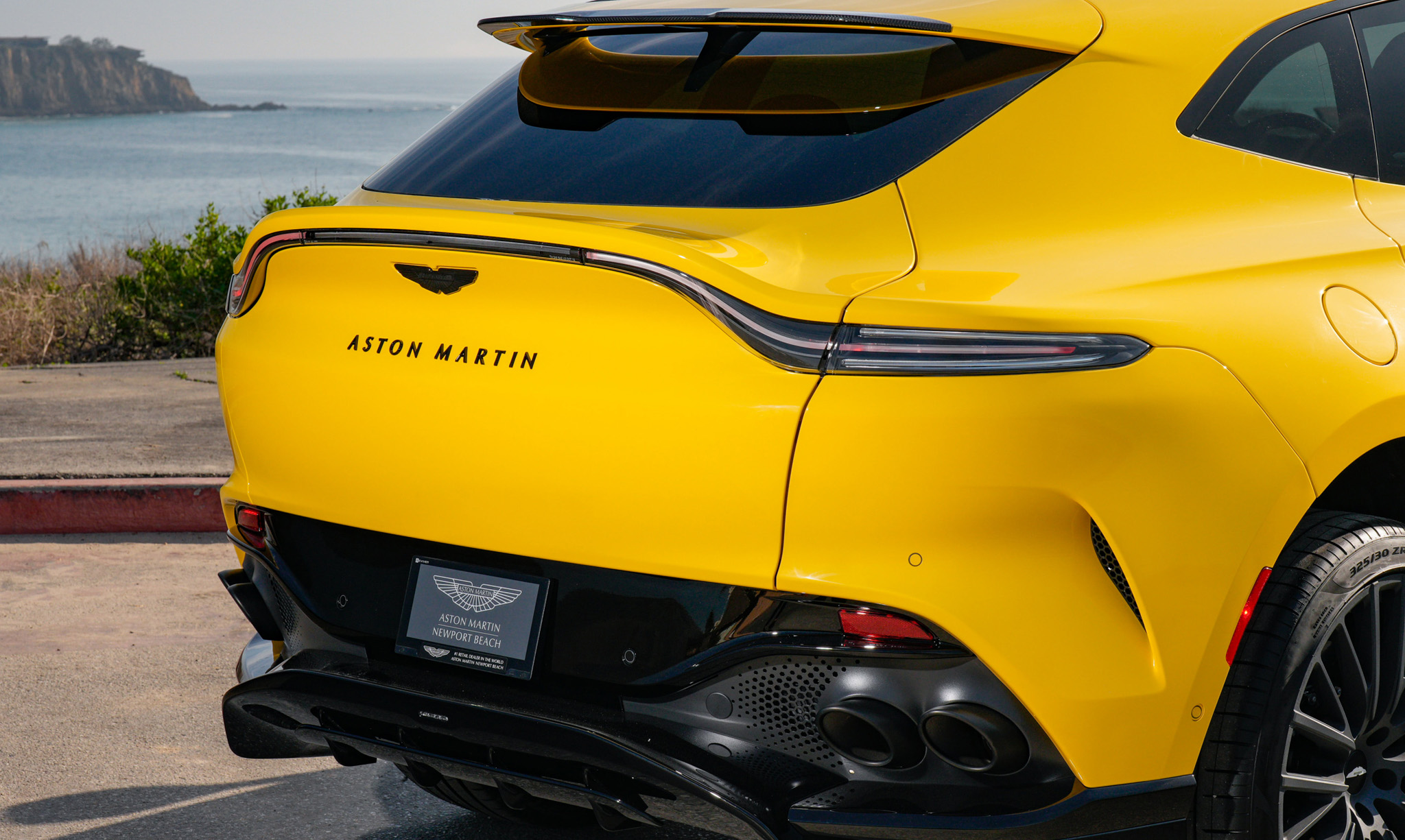 Ultra Yellow - Aston Martin DBX 707 - carpaints.co