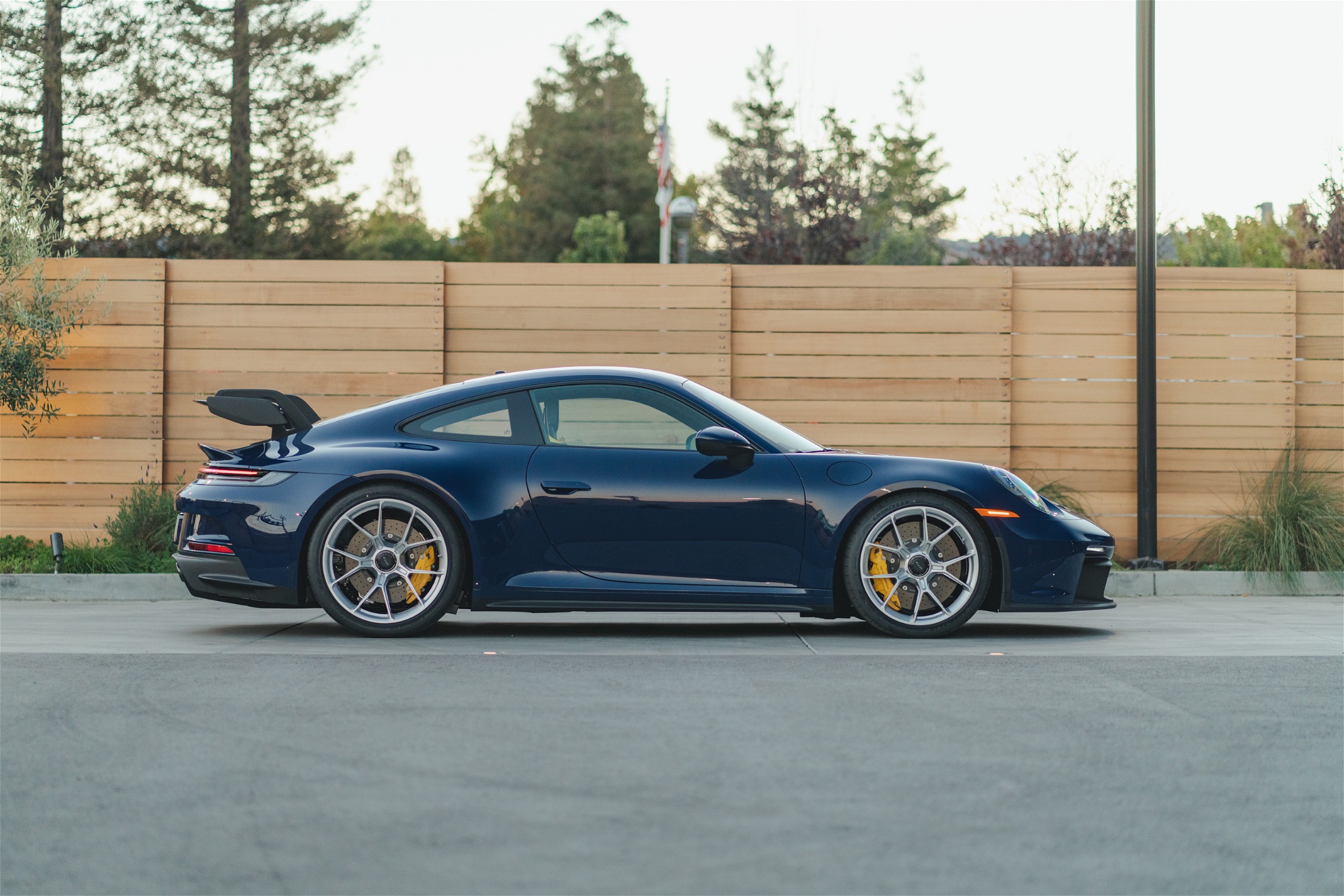 Albert Blue - Porsche 911 GT3 (992) - carpaints.co