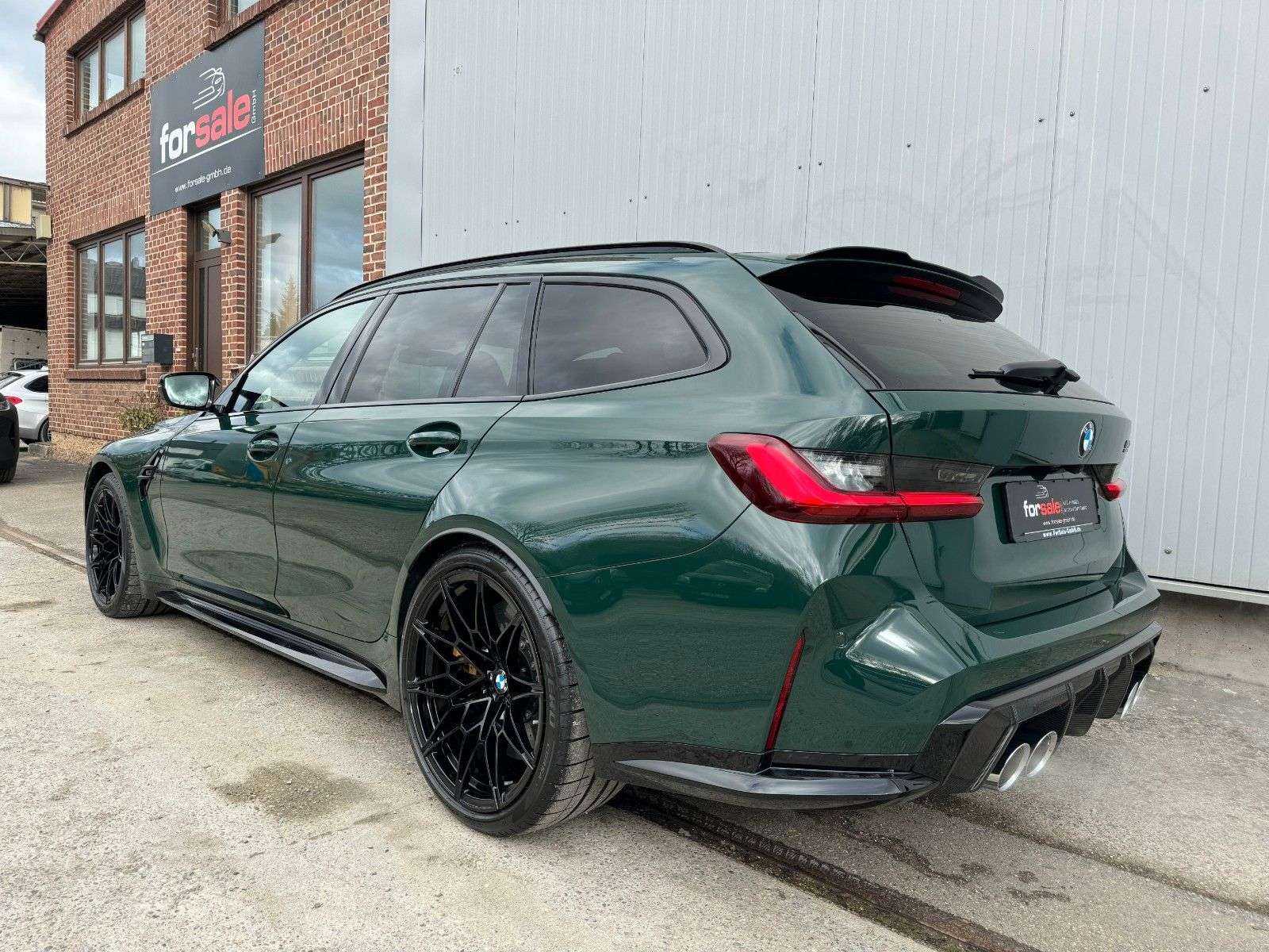 British Racing Green - BMW M3 Touring (G81) - carpaints.co