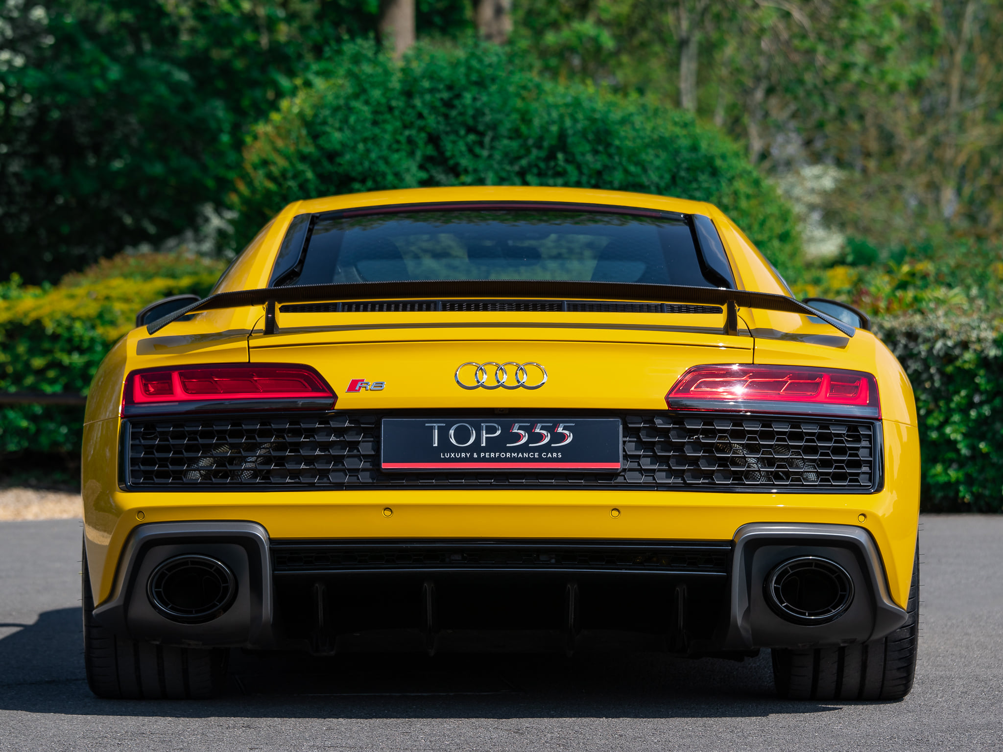 Vegas Yellow - Audi R8 (4S) - carpaints.co