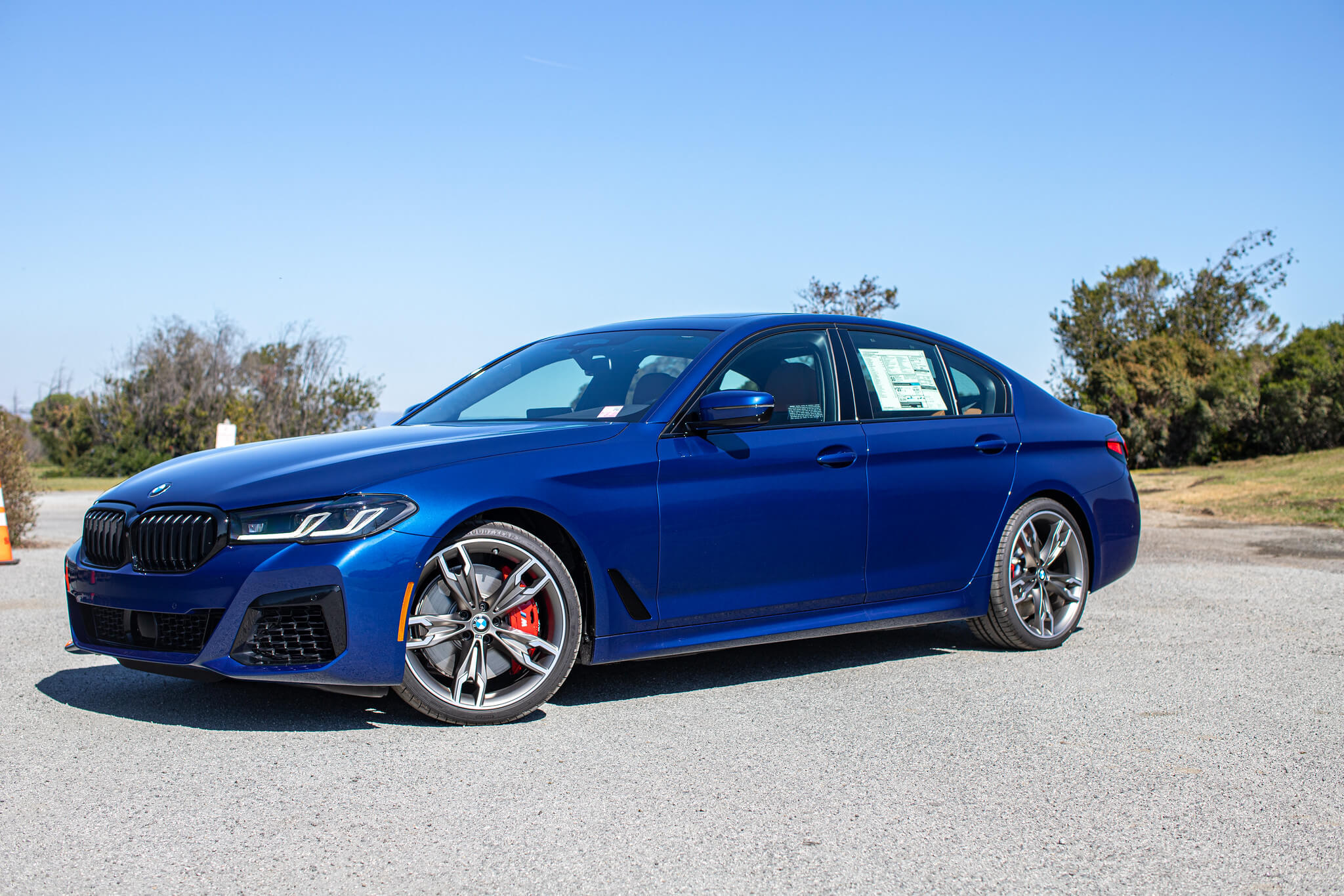 Le Mans Blue - BMW 5 Series (G30) - carpaints.co