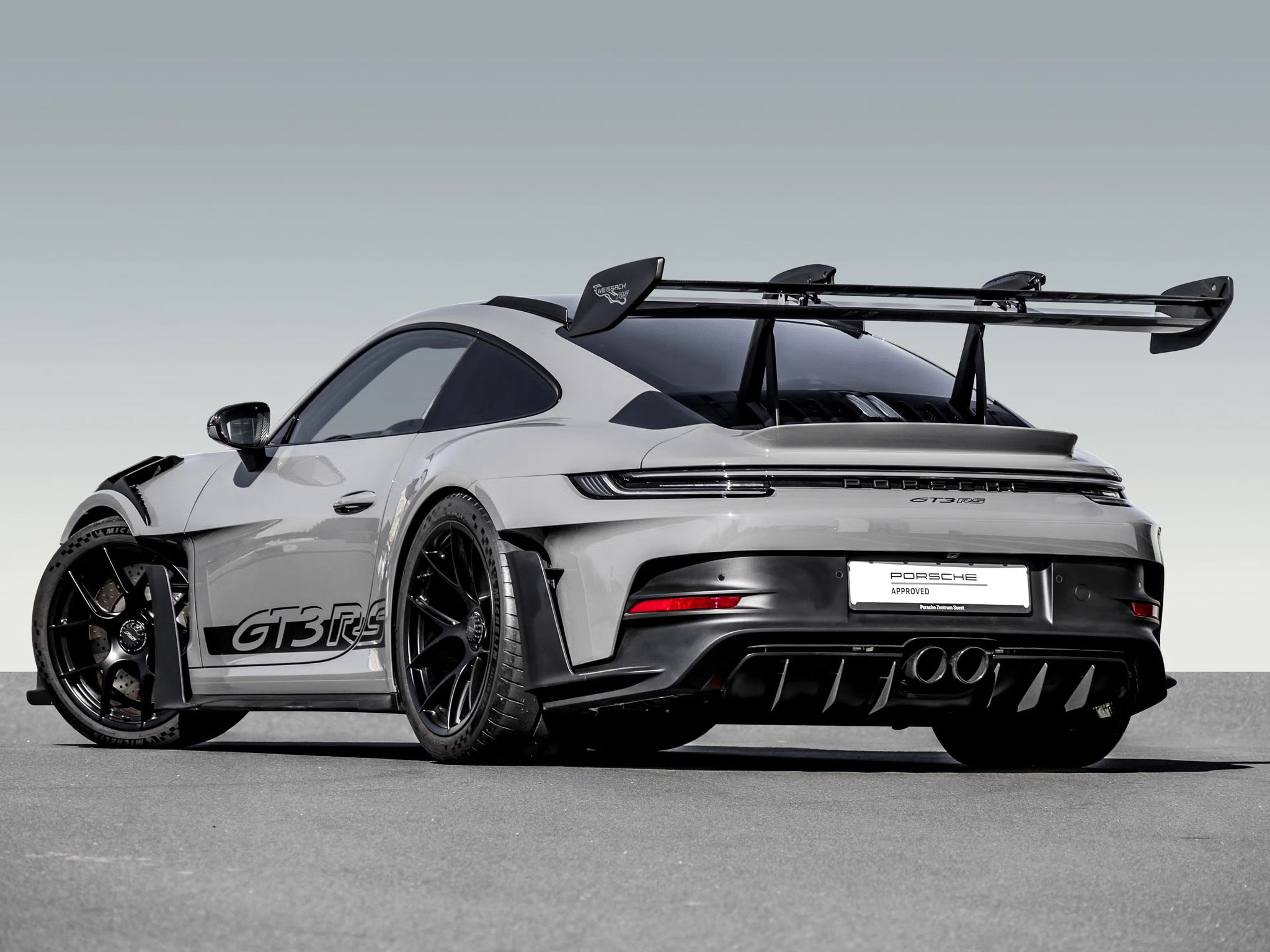 China Grey - Porsche 911 GT3 RS (992) - carpaints.co