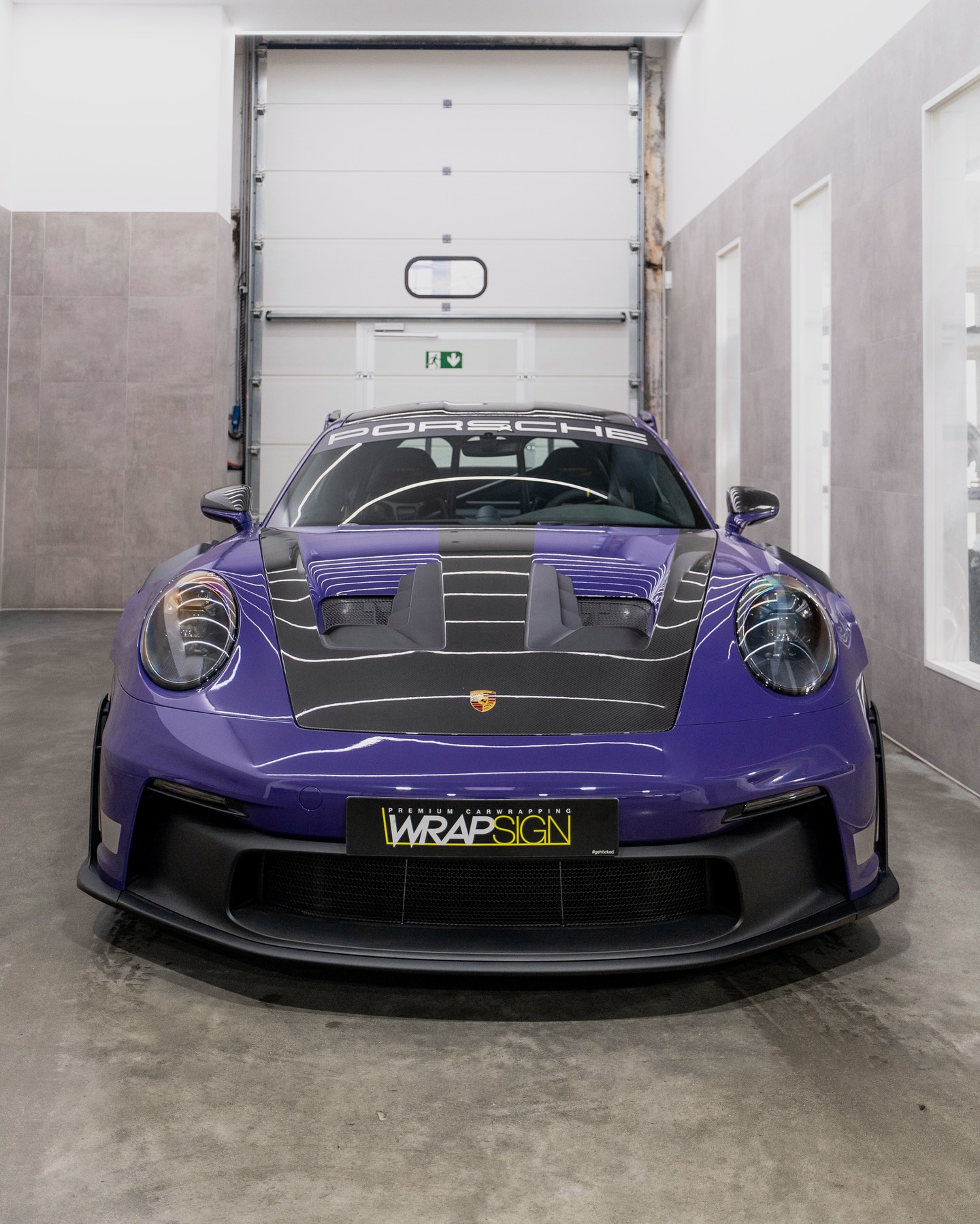 Ultraviolet - Porsche 911 GT3 RS (992) - carpaints.co