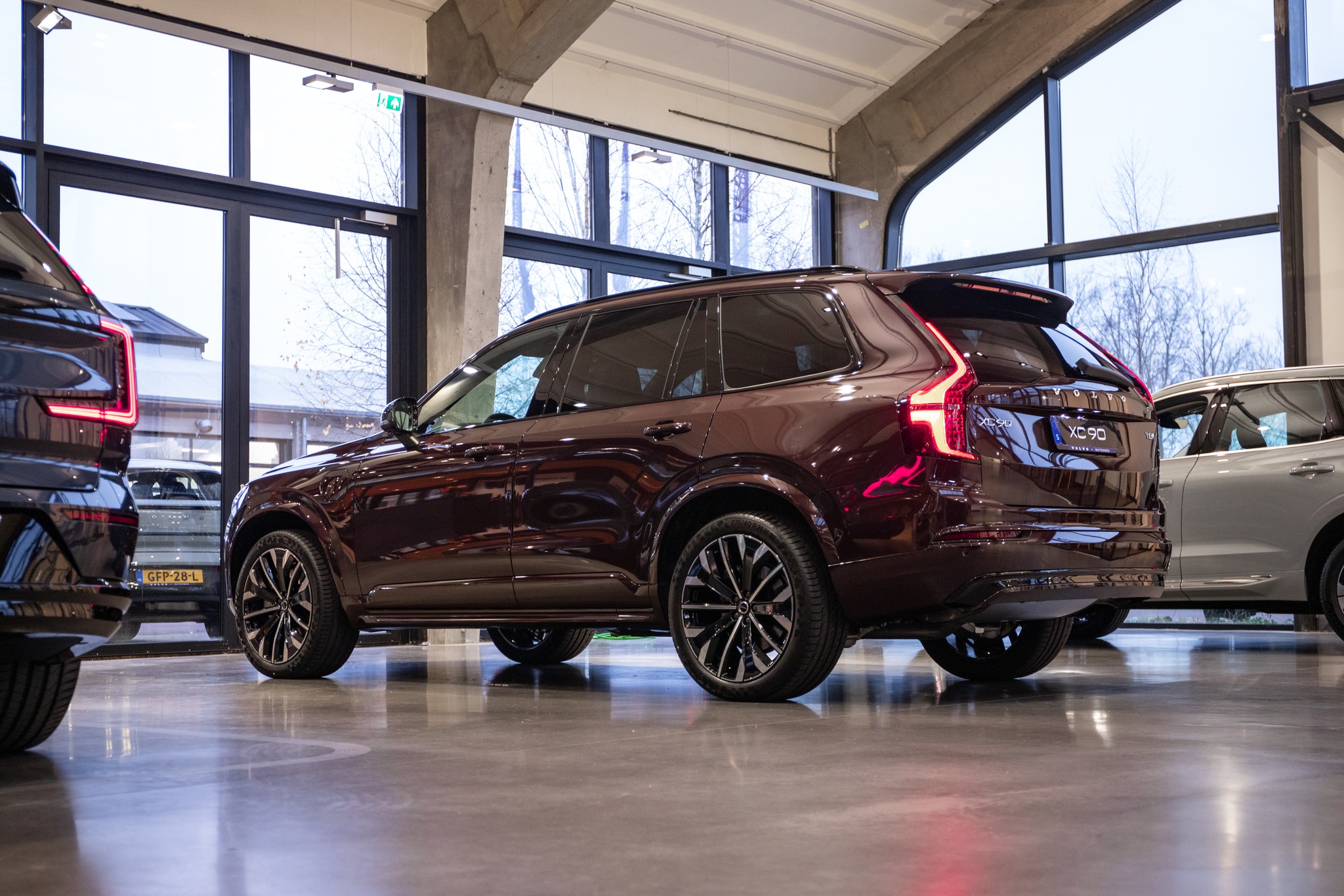 Mulberry Red - Volvo XC90 (II) - carpaints.co