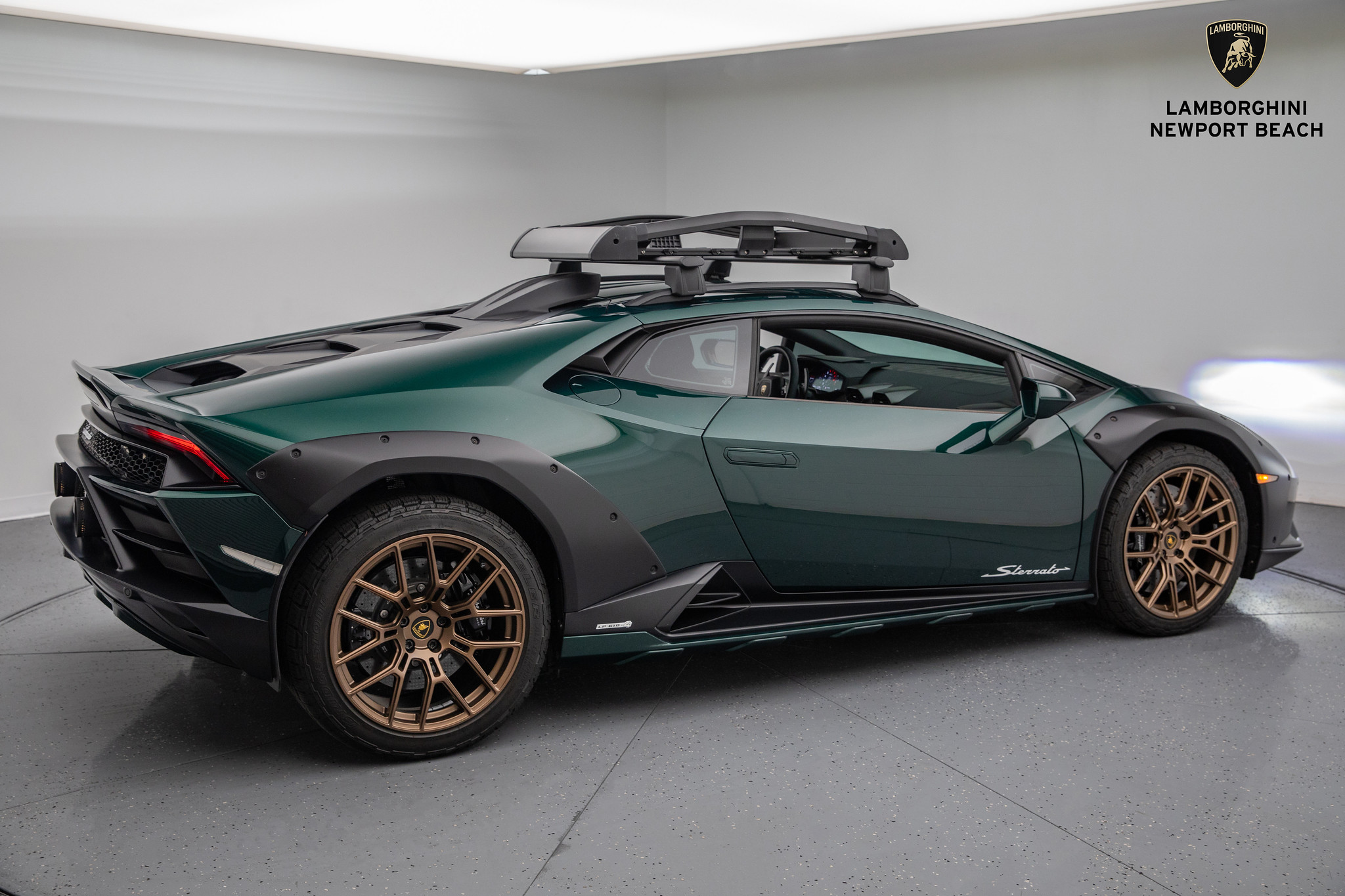 Verde Hydra - Lamborghini Huracán Sterrato - carpaints.co