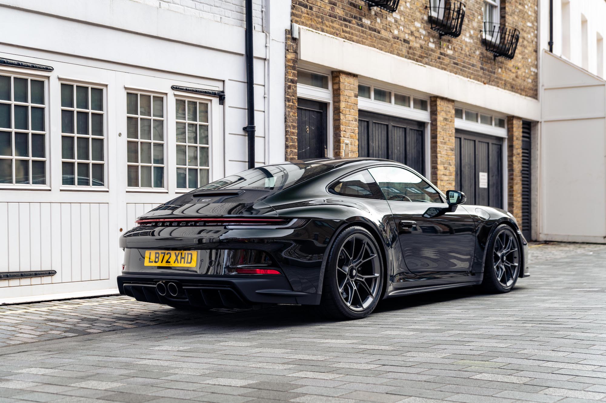 Dark Olive Metallic - Porsche 911 GT3 Touring (992) - carpaints.co