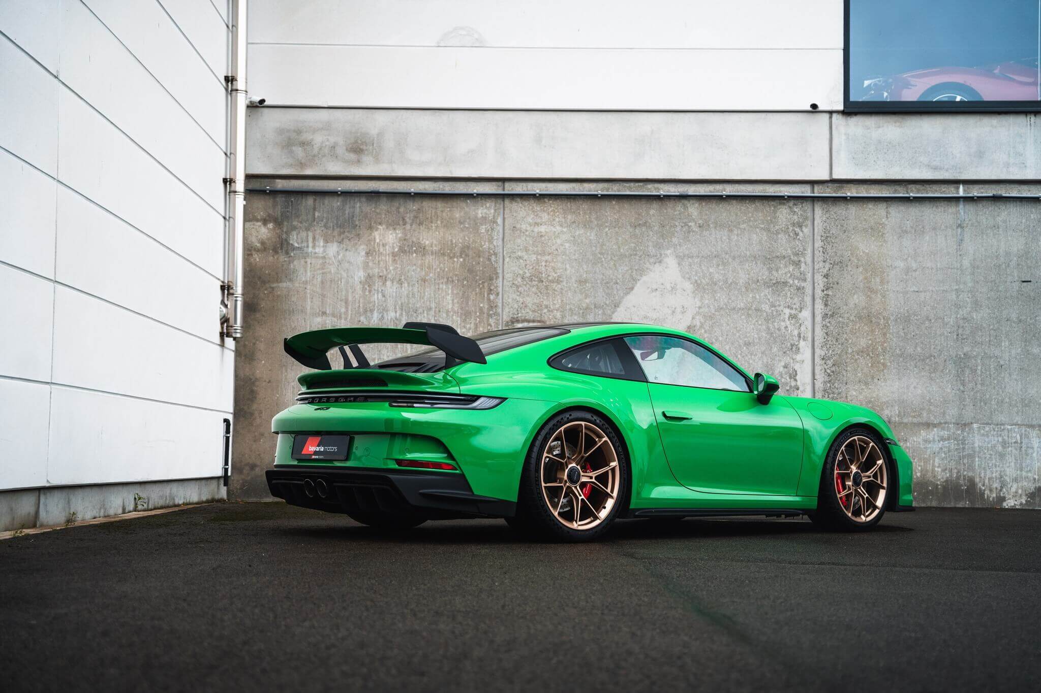 Python Green - Porsche 911 GT3 (992) - carpaints.co