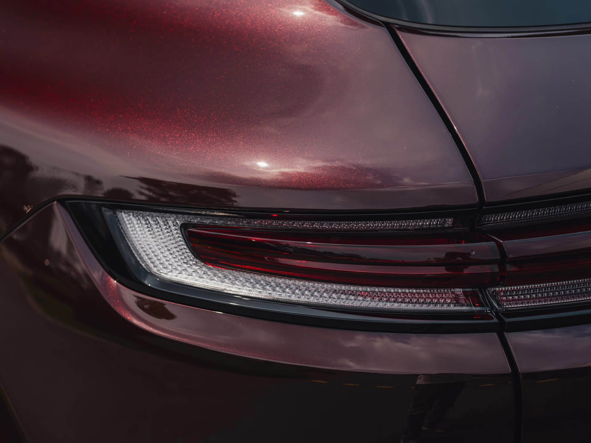 Seville Red Metallic - Porsche Cayenne (E3) - carpaints.co