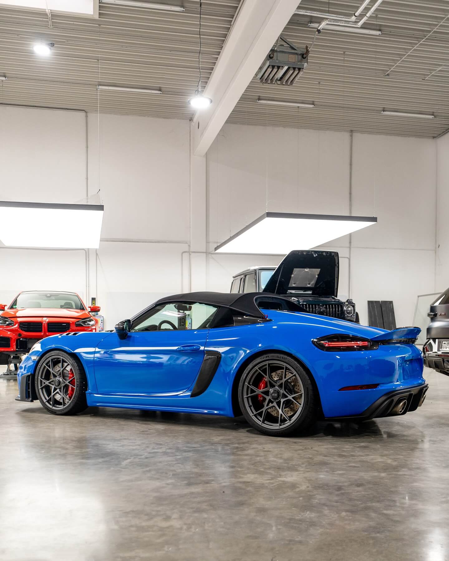 Shark Blue - Porsche Spyder RS (718) - carpaints.co