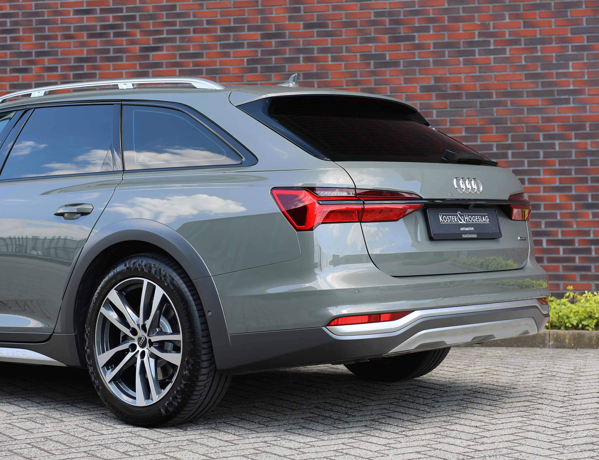 Chronos Grey - Audi A6 Allroad (C8) - carpaints.co