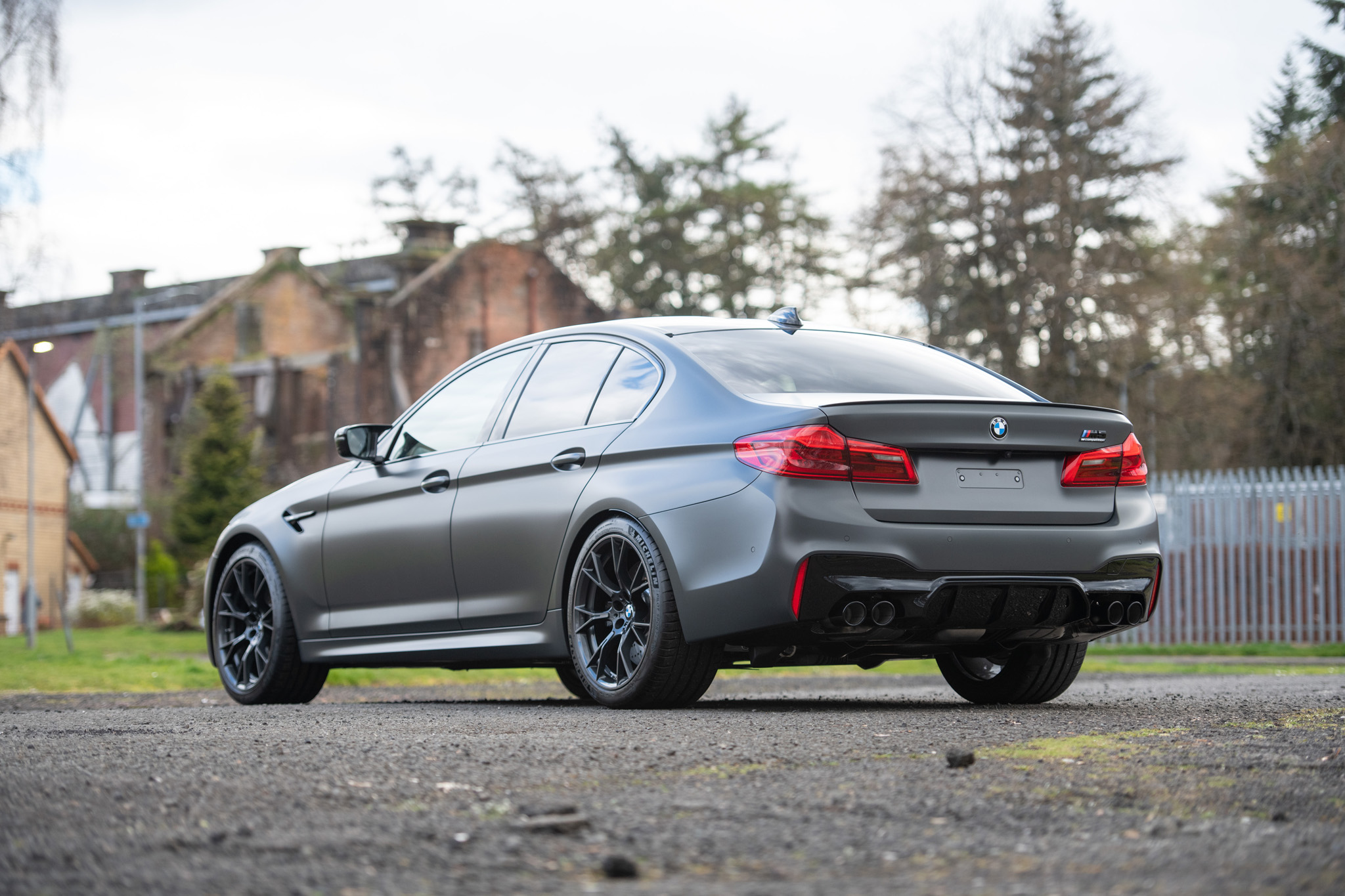 Frozen Dark Grey II - BMW M5 35 Jahre (F90) - carpaints.co