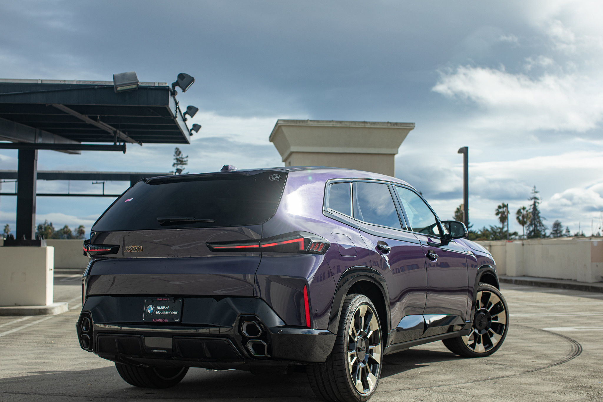 Techno Violet - BMW XM - carpaints.co