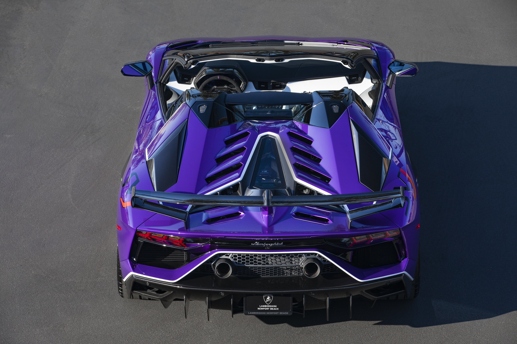Viola Pasifae - Lamborghini Aventador SVJ Roadster (LP770-4) - carpaints.co