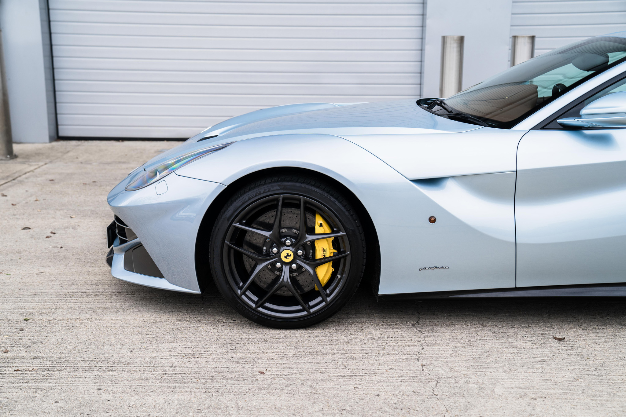 Grigio Alloy - Ferrari F12 Berlinetta - carpaints.co