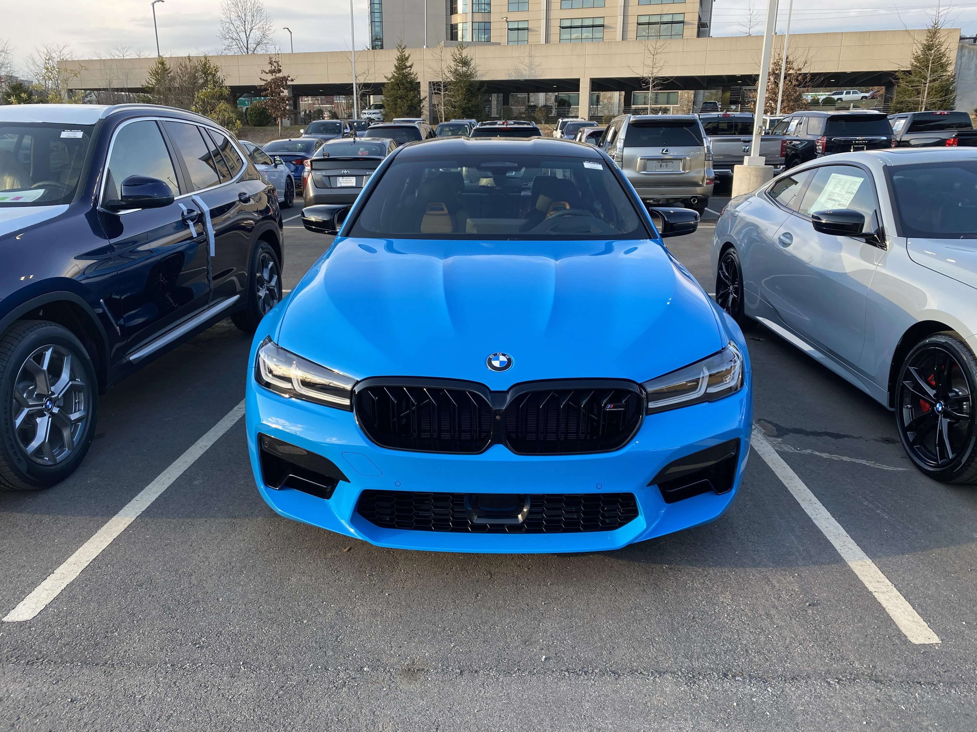 Mexico Blue - BMW M5 (F90) - carpaints.co