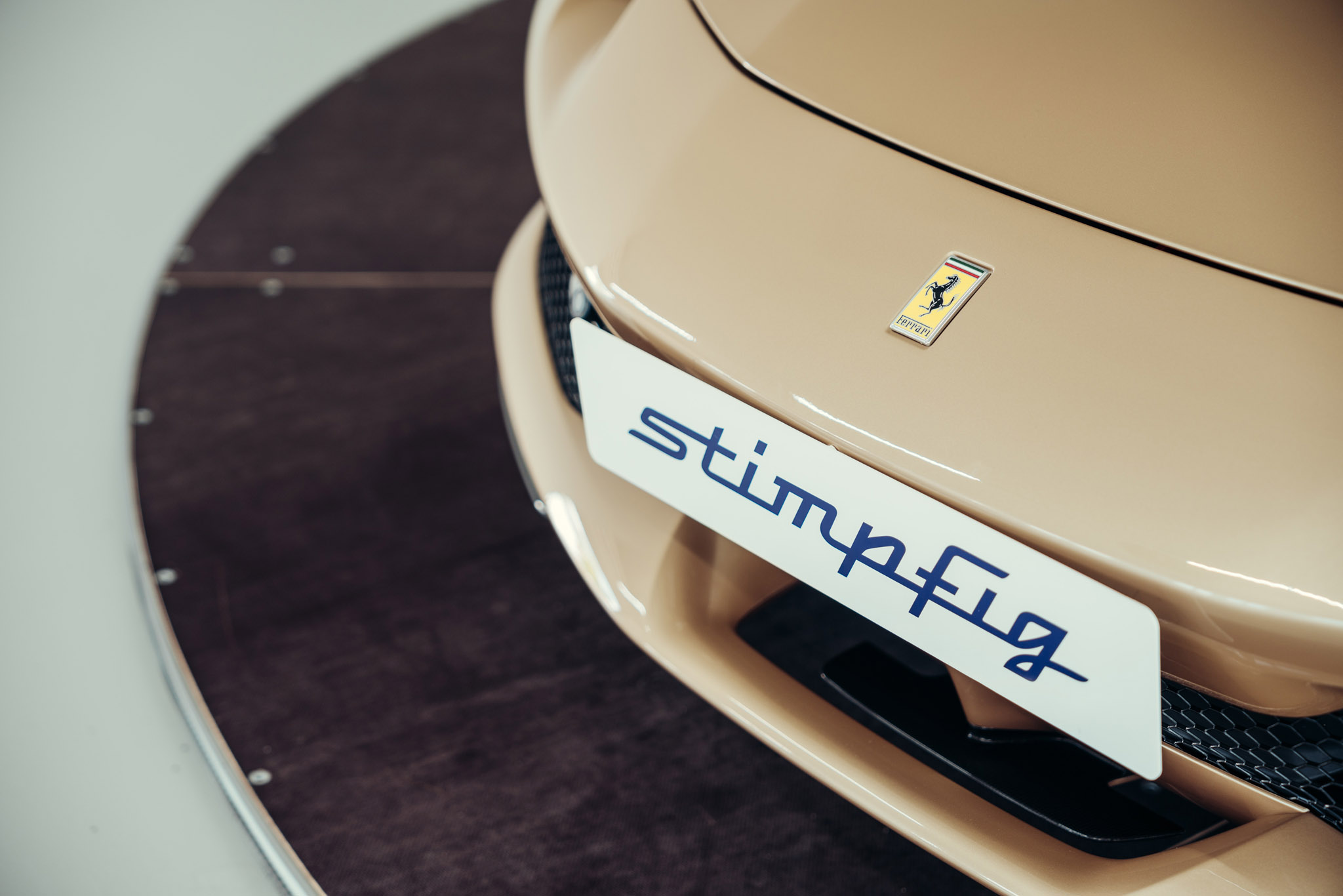 Oro Chiaro - Ferrari 296 GTB - carpaints.co