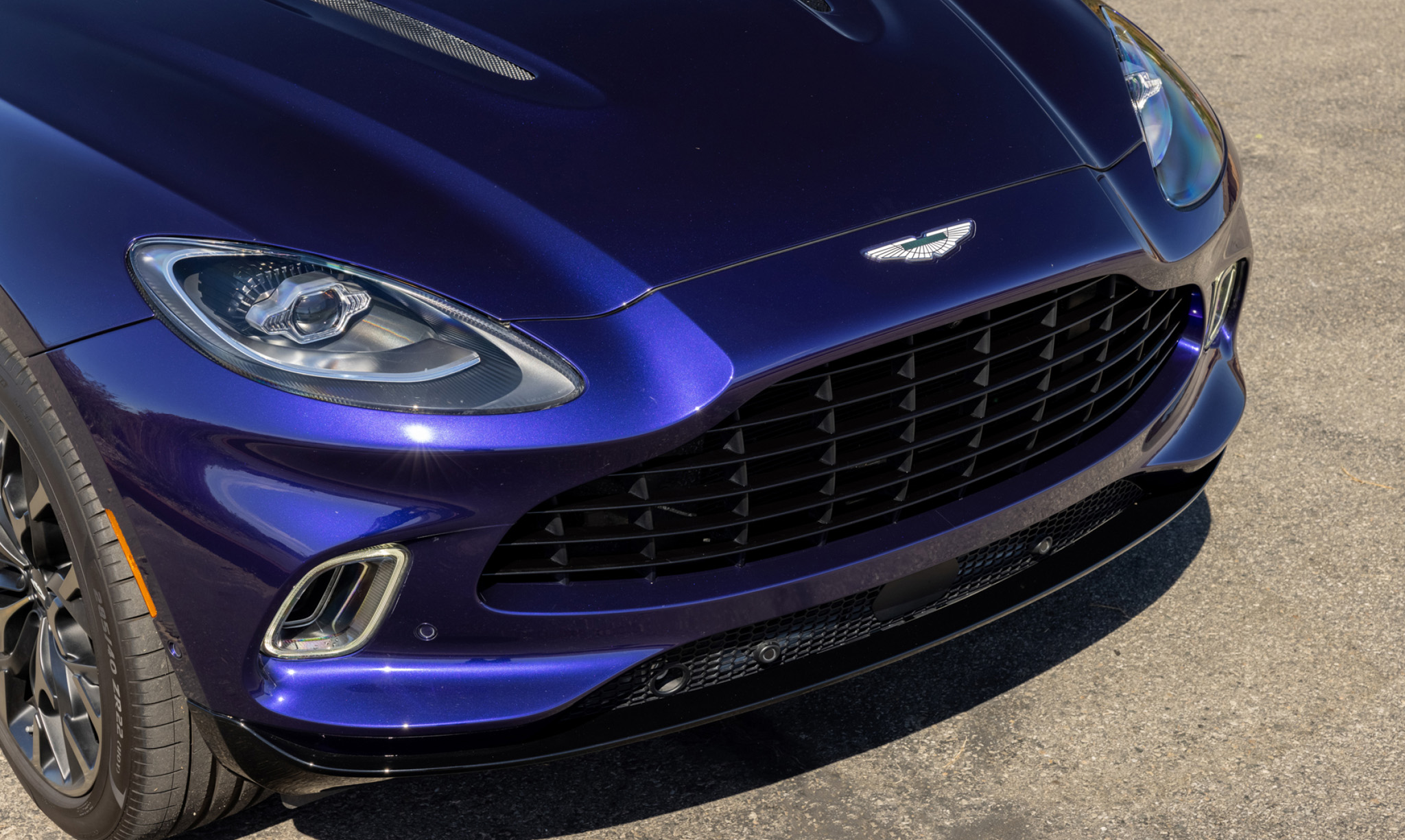 Royal Indigo - Aston Martin DBX - carpaints.co