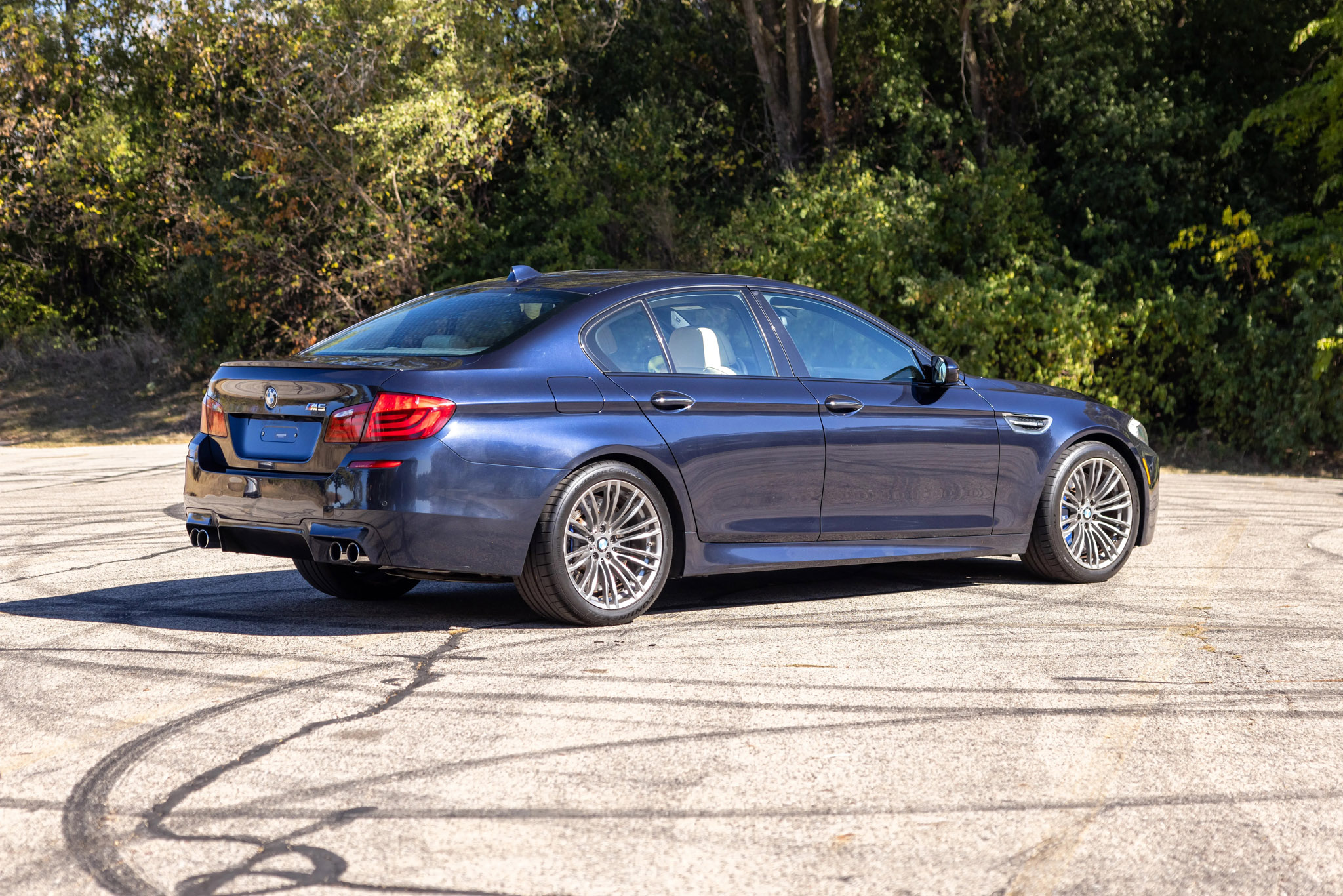 Imperial Blue - BMW M5 (F10) - carpaints.co