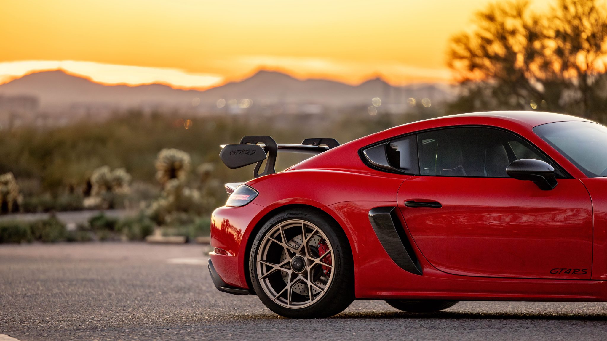 Guards Red - Porsche Cayman GT4 RS (718) - carpaints.co