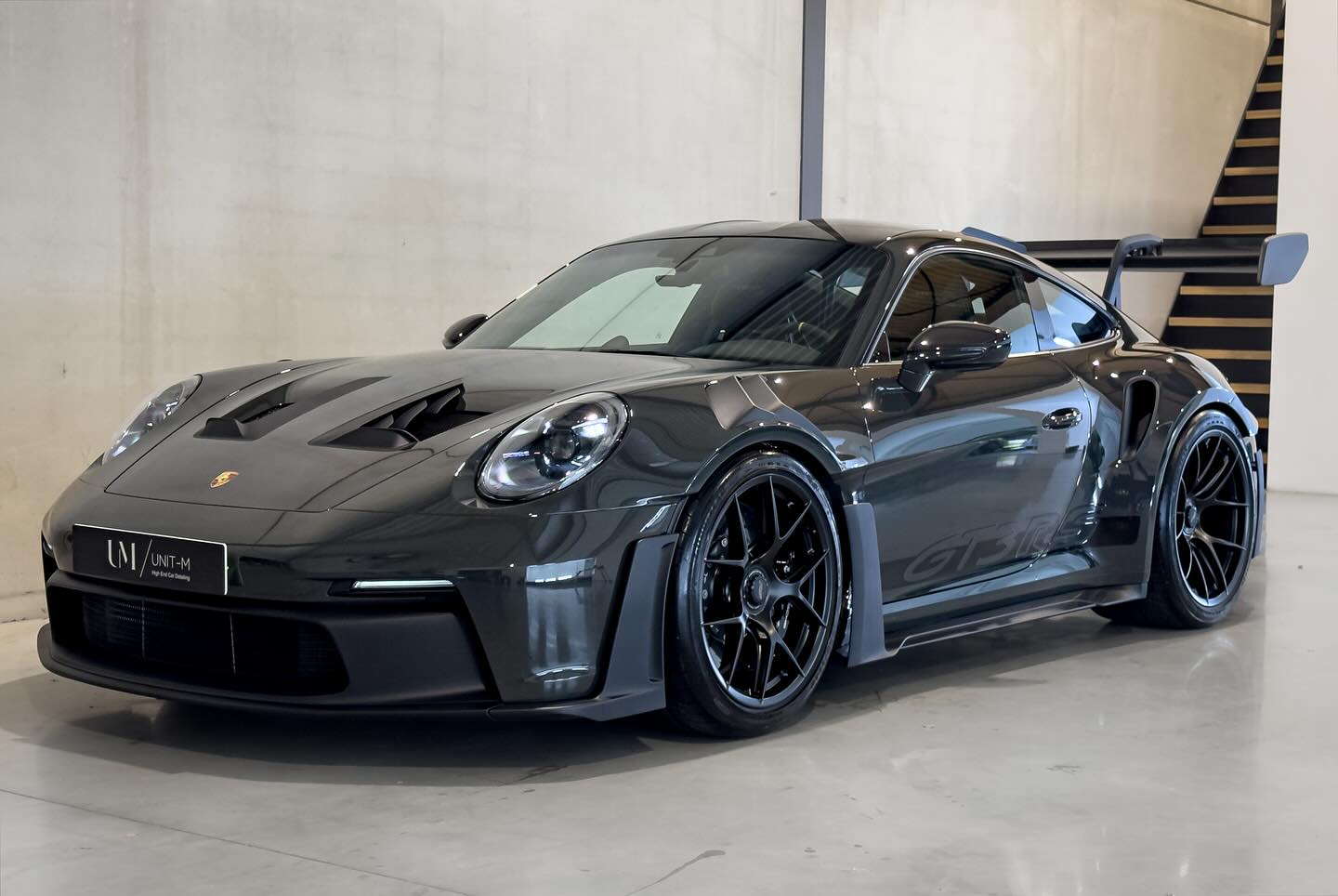 Slate Grey - Porsche 911 GT3 RS (992) - carpaints.co