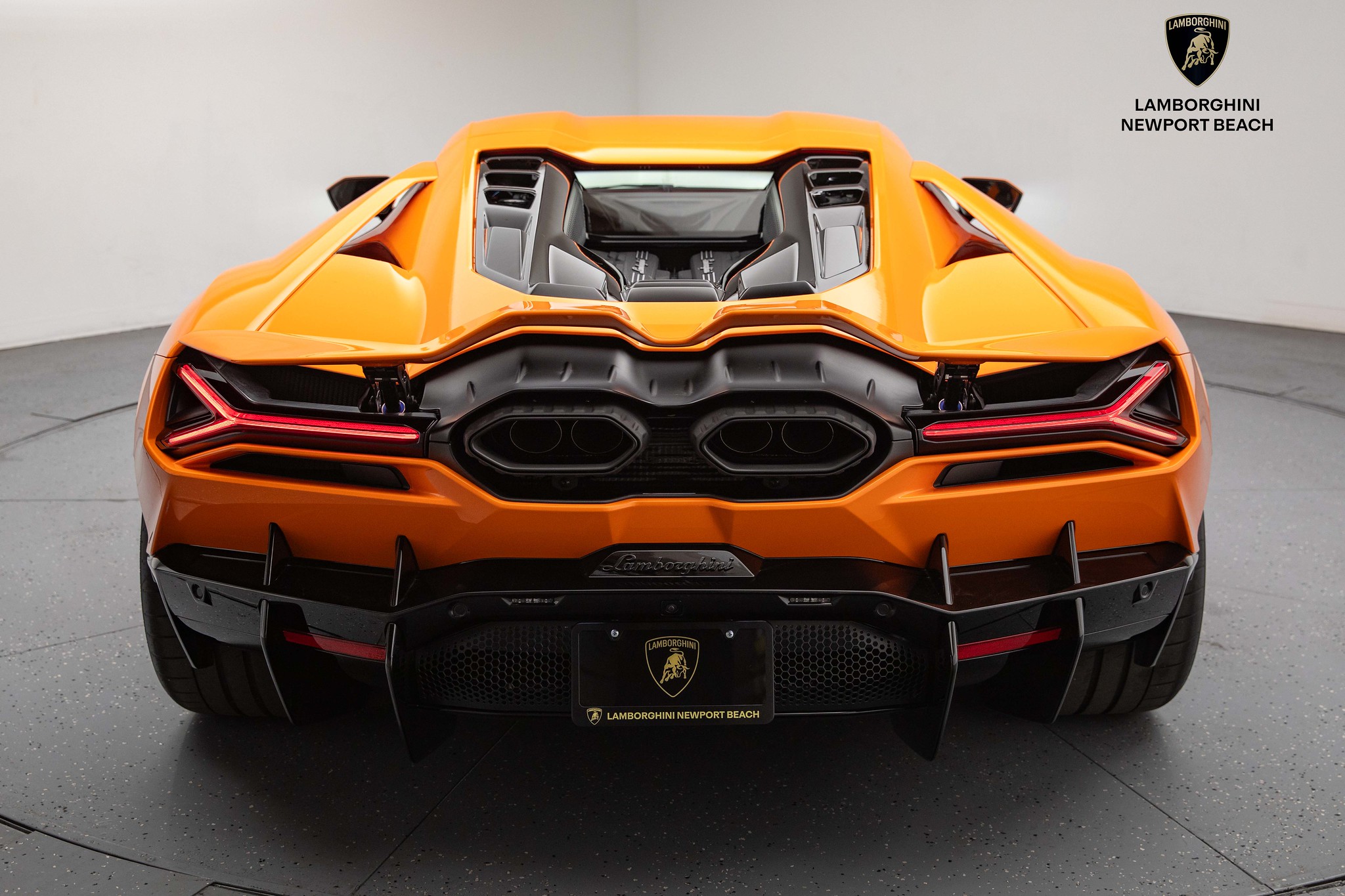 Arancio Borealis - Lamborghini Revuelto - carpaints.co