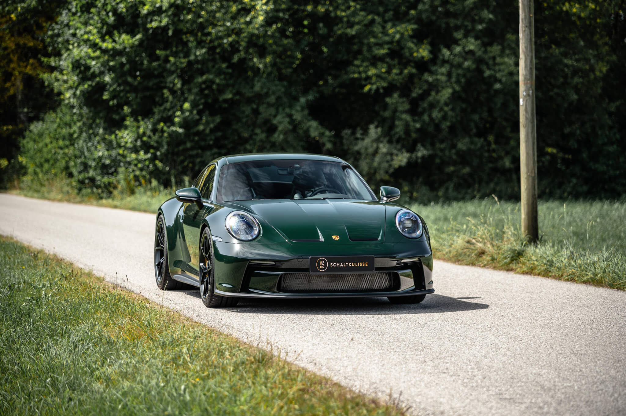 Brewster Green - Porsche 911 GT3 Touring (992) - carpaints.co