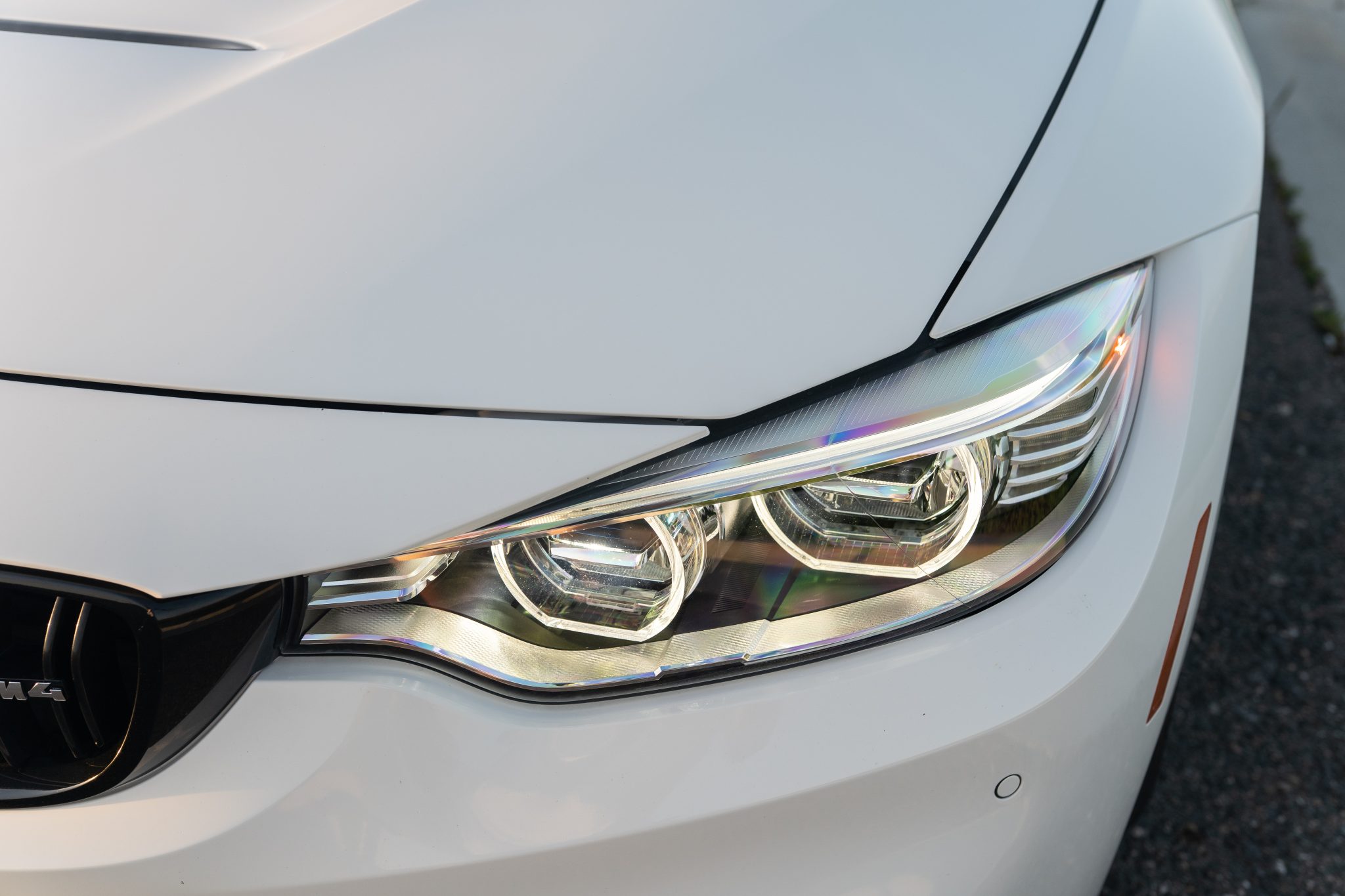 Alpine White III - BMW M4 GTS (F82) - carpaints.co