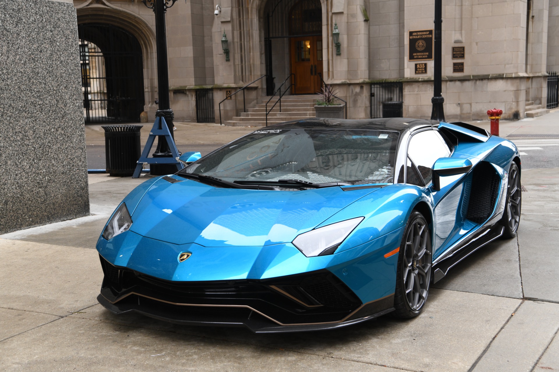 Blu Uranus - Lamborghini Aventador Ultimae (LP780-4) - carpaints.co
