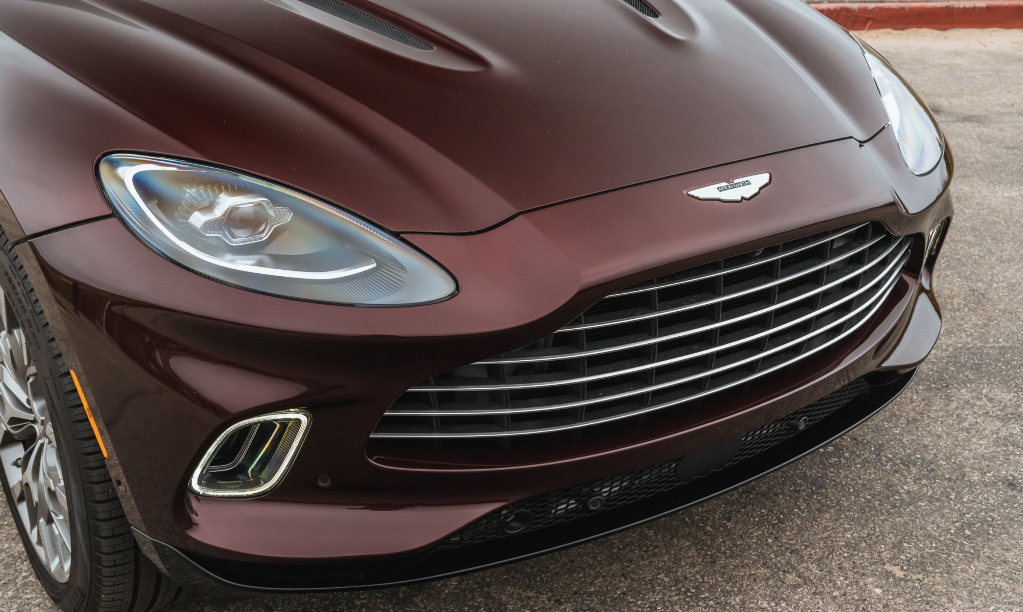 Divine Red - Aston Martin DBX - carpaints.co