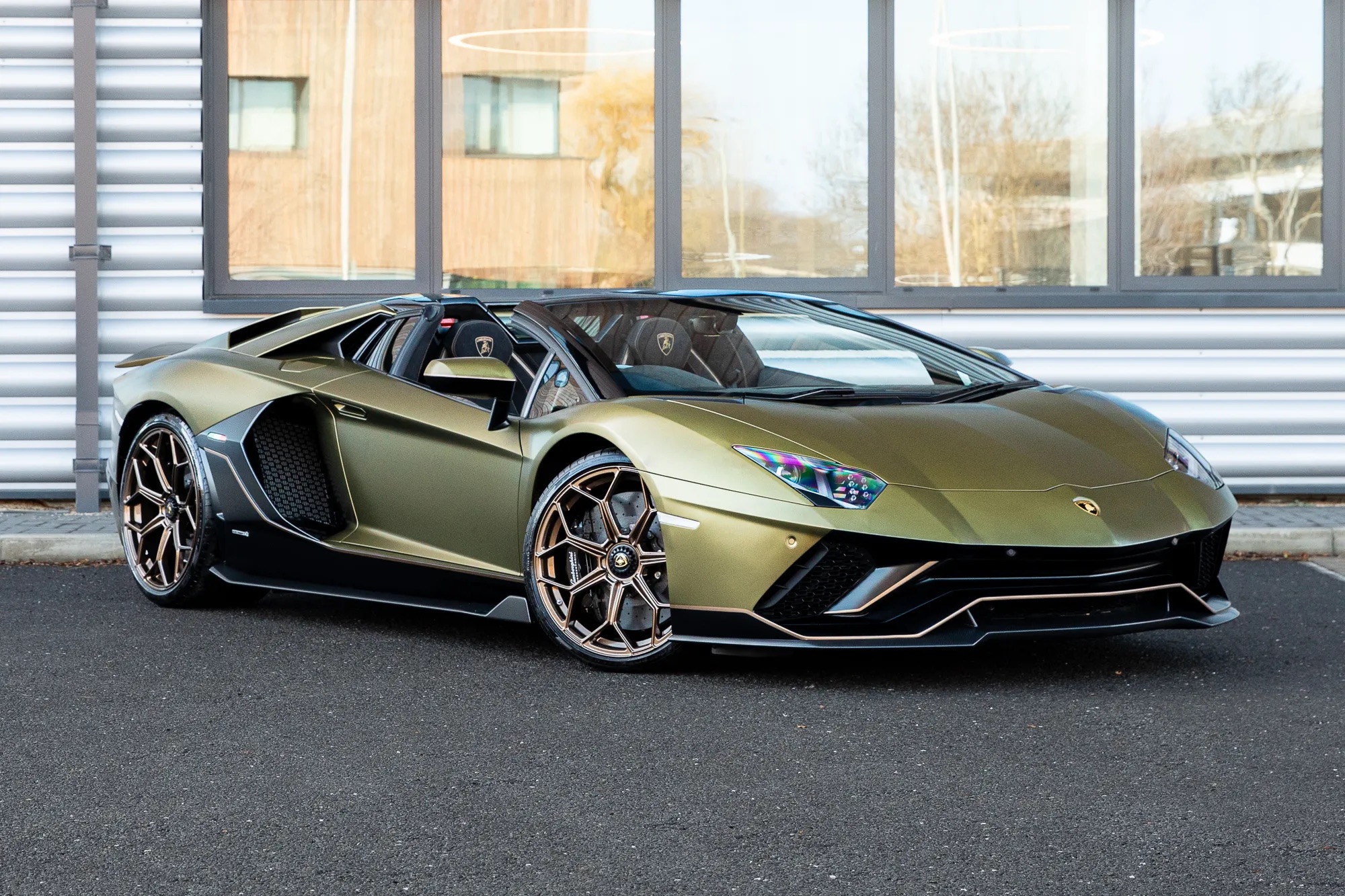 Verde Gea - Lamborghini Aventador Ultimae Roadster (LP780-4) - carpaints.co