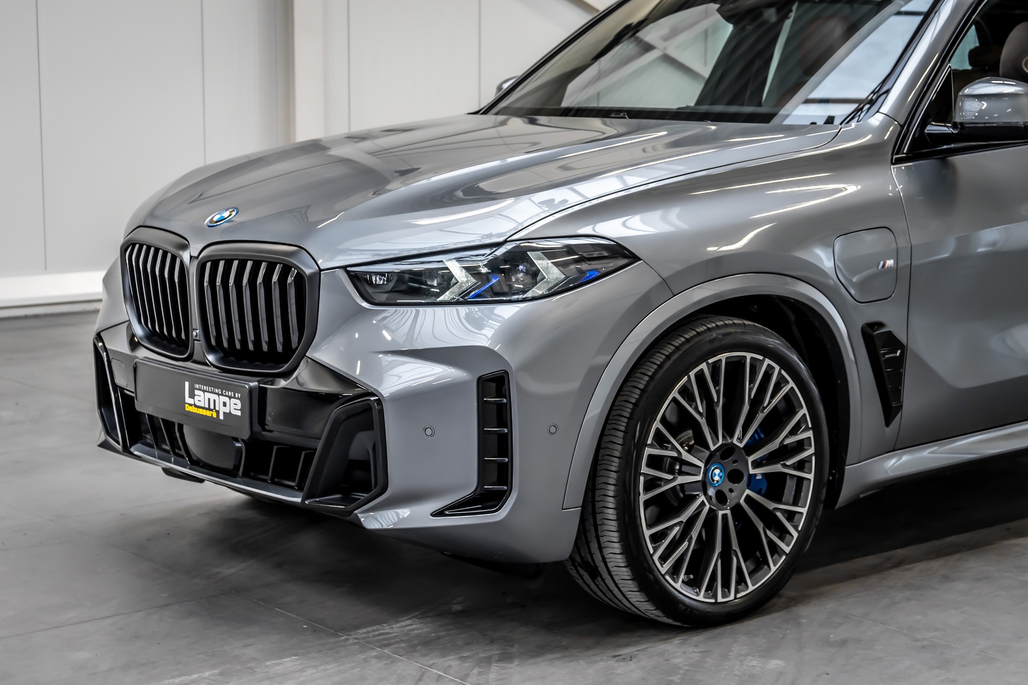 Skyscraper Grey - BMW X5 (G05 LCI) - carpaints.co