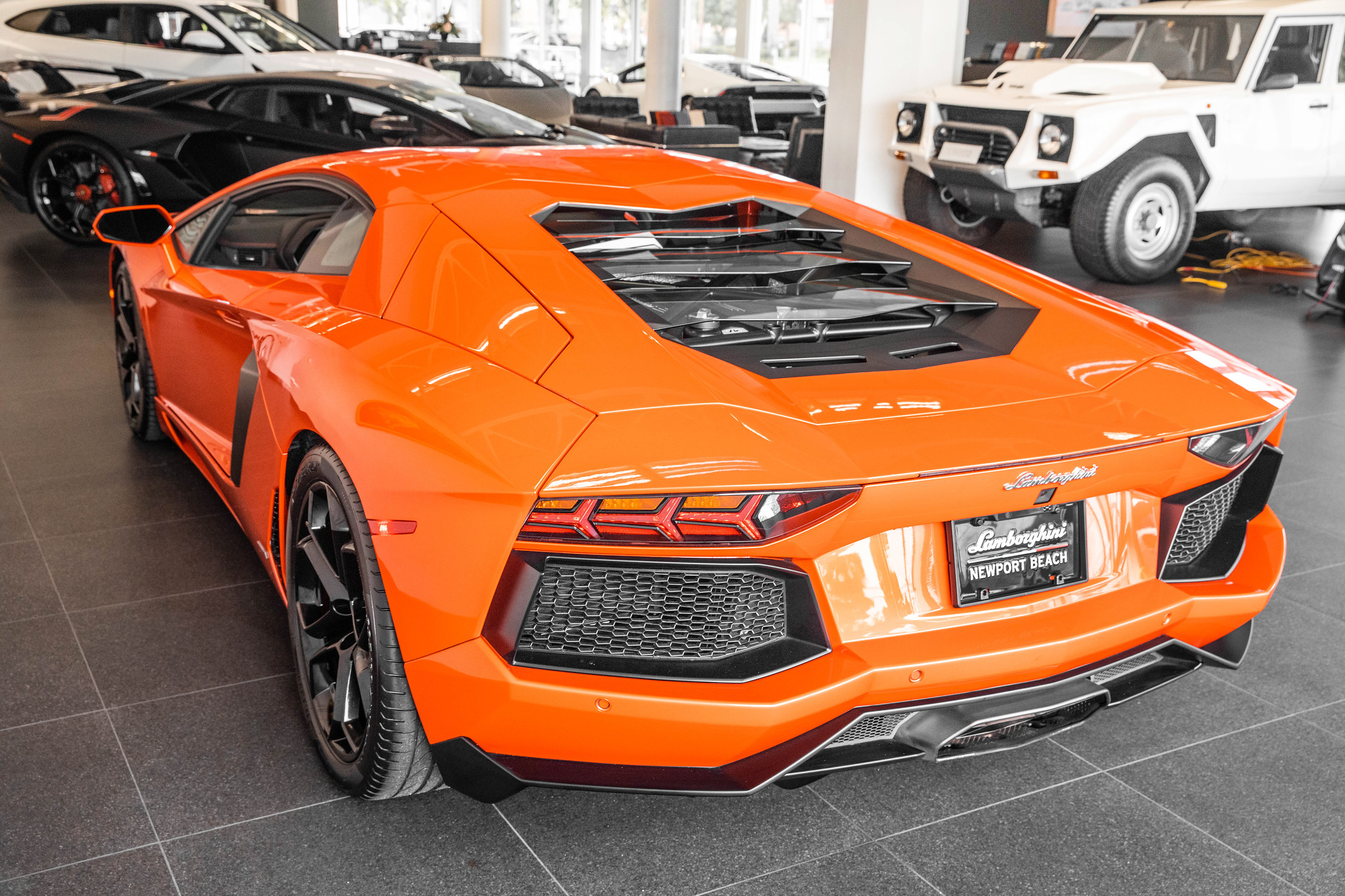 Arancio Argos - Lamborghini Aventador (LP700-4) - carpaints.co