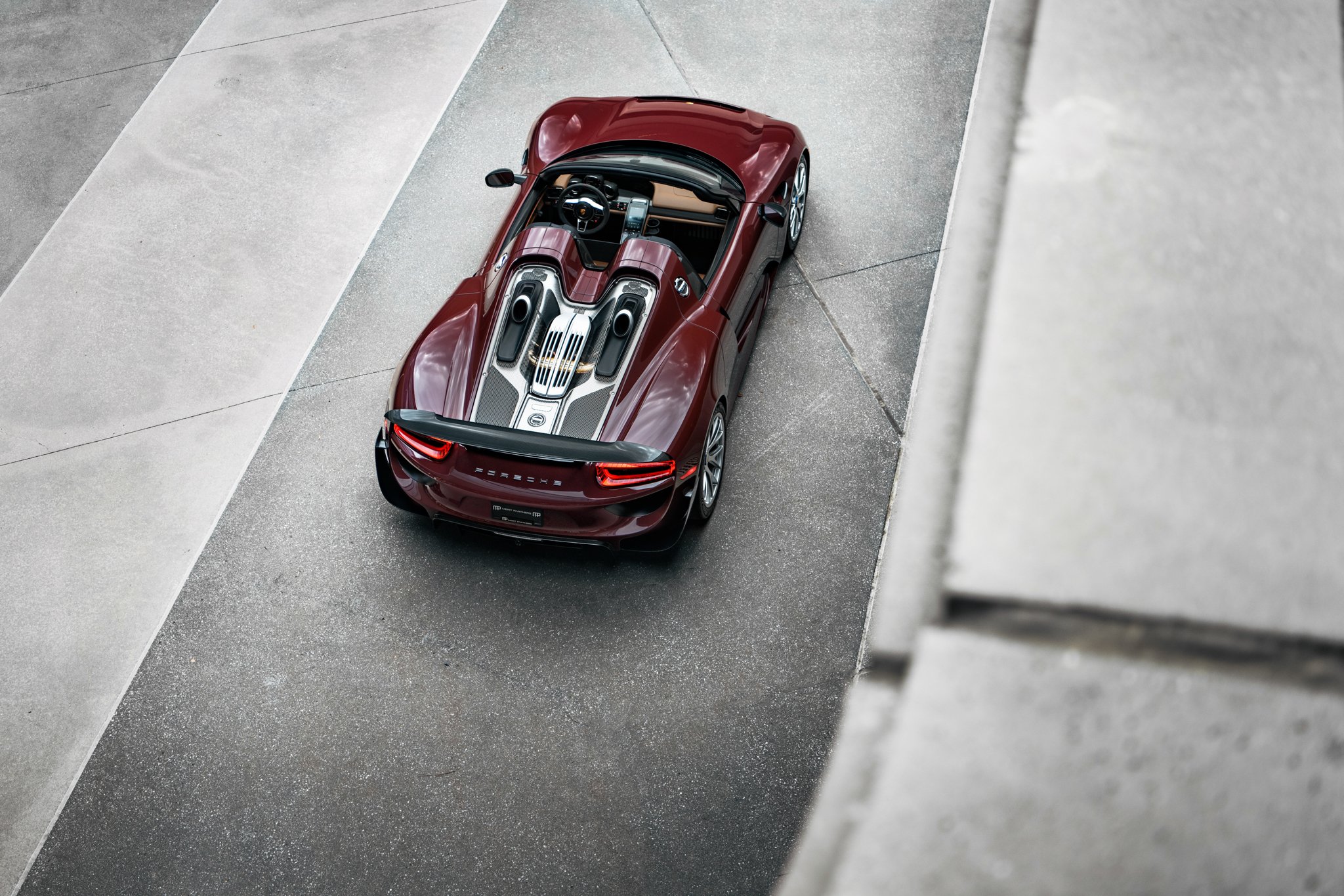 Burgundy Red - Porsche 918 Spyder - carpaints.co