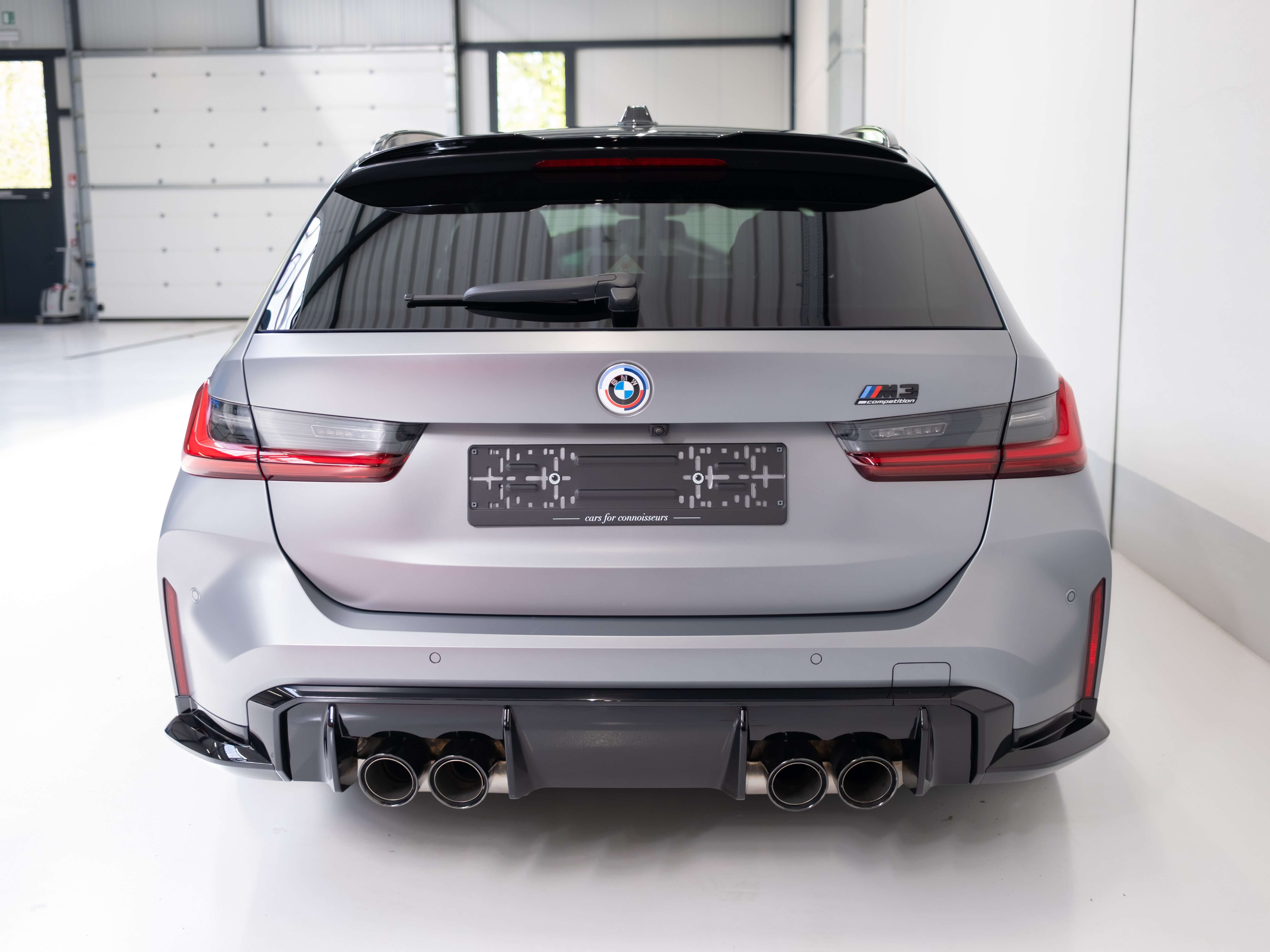 Frozen Pure Grey - BMW M3 Touring (G81) - carpaints.co