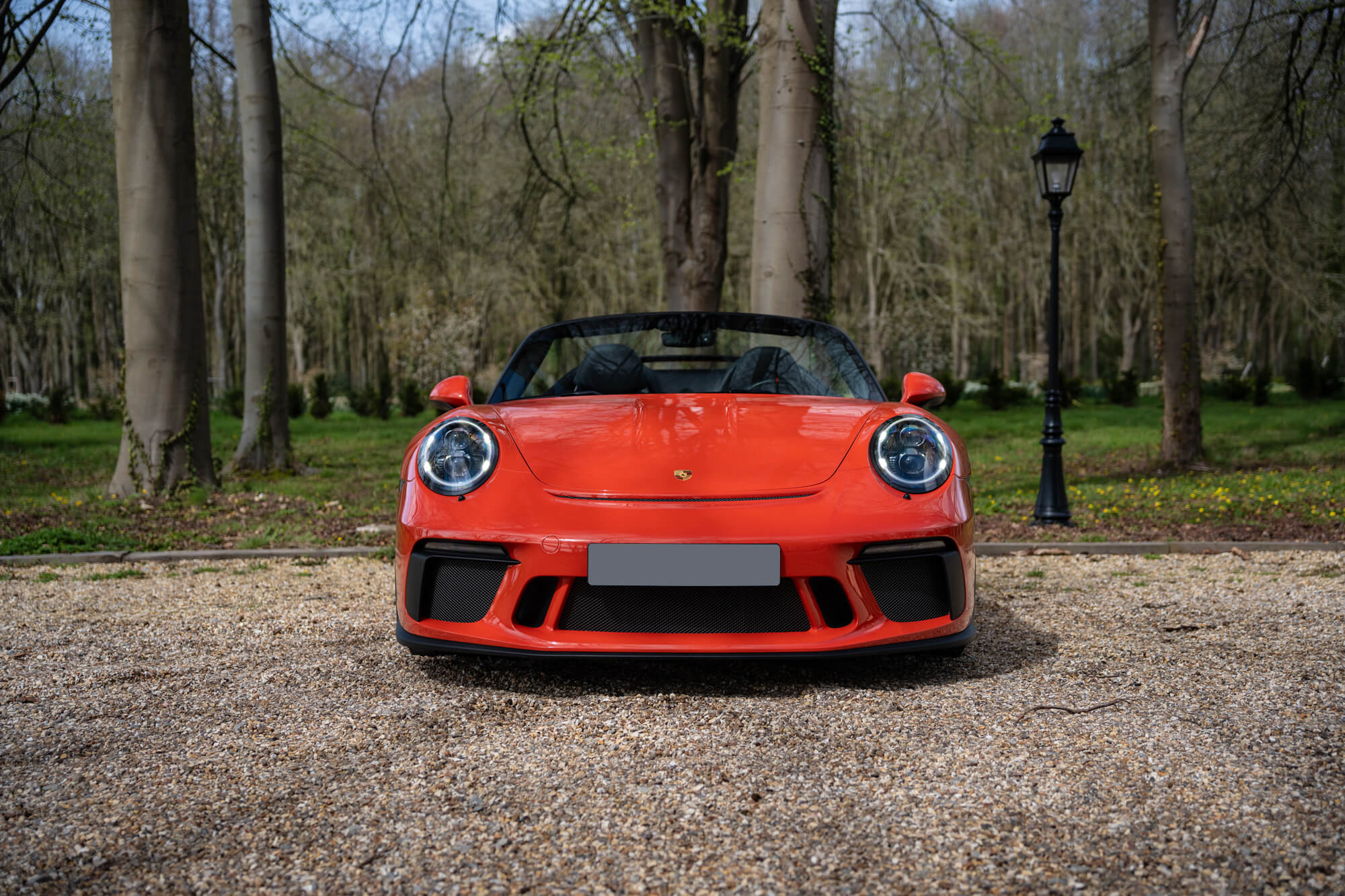 Lava Orange - Porsche 911 Speedster (991) - carpaints.co