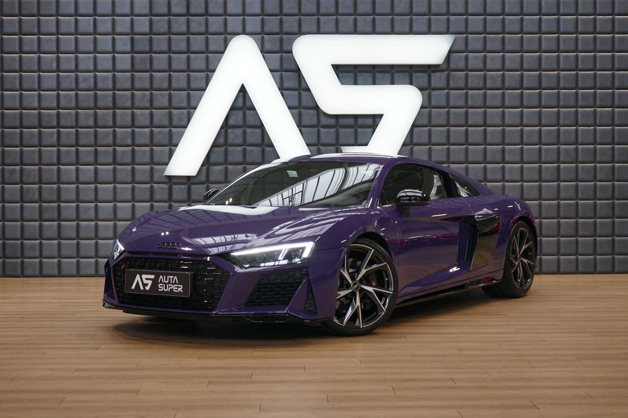 Ultraviolet - Audi R8 (4S) - carpaints.co